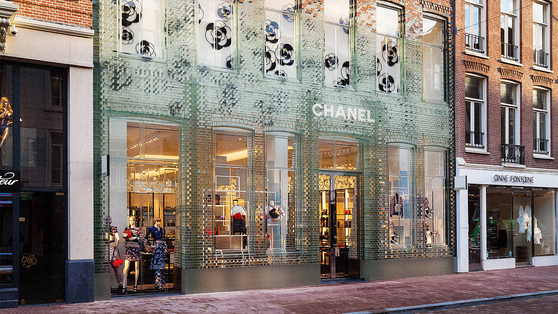 Recreating A Traditional Amsterdam Building With Solid Glass Bricks ...