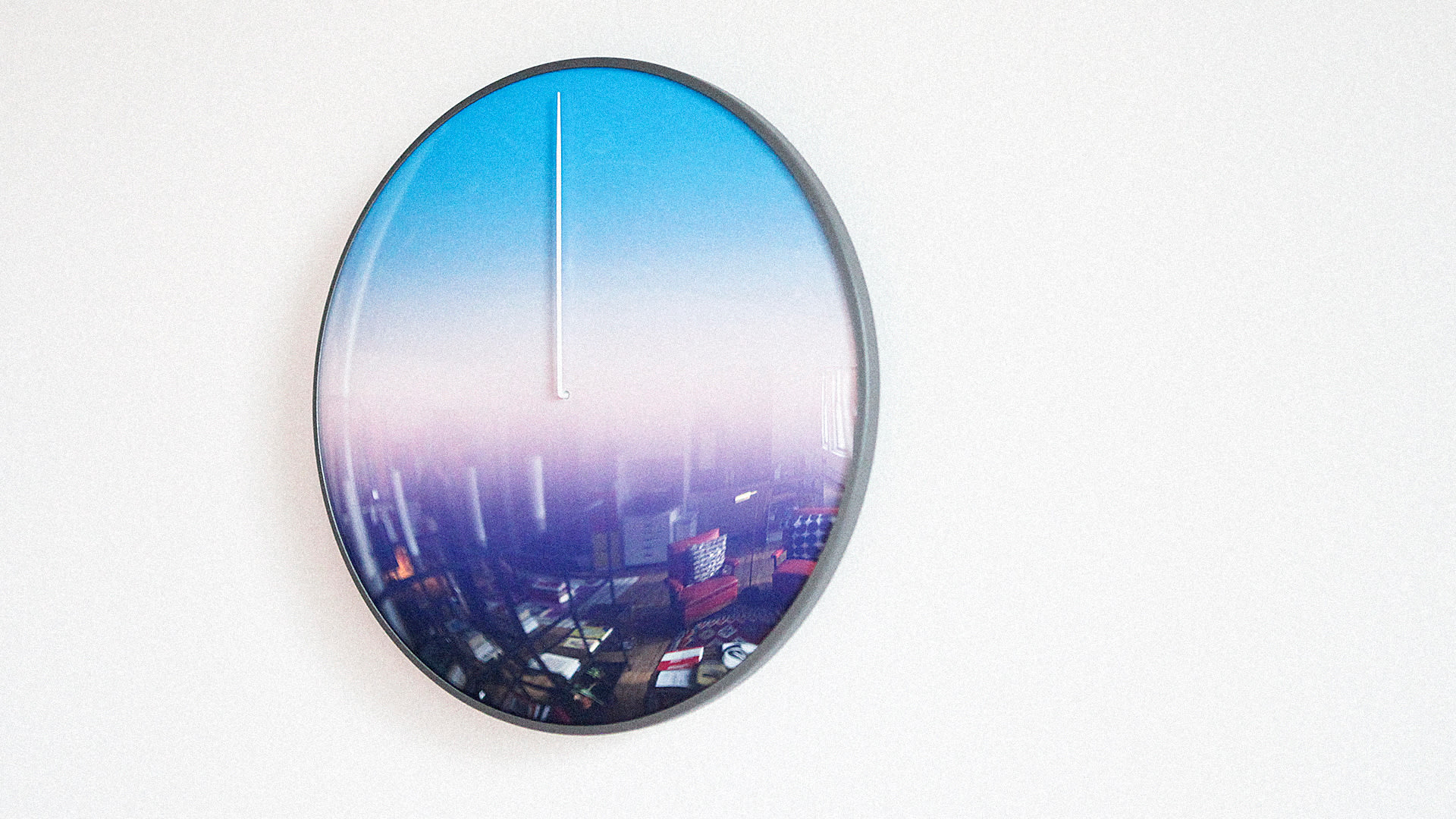 A Gradient Clock Designed To Take The Edge Off Time - Fast Company