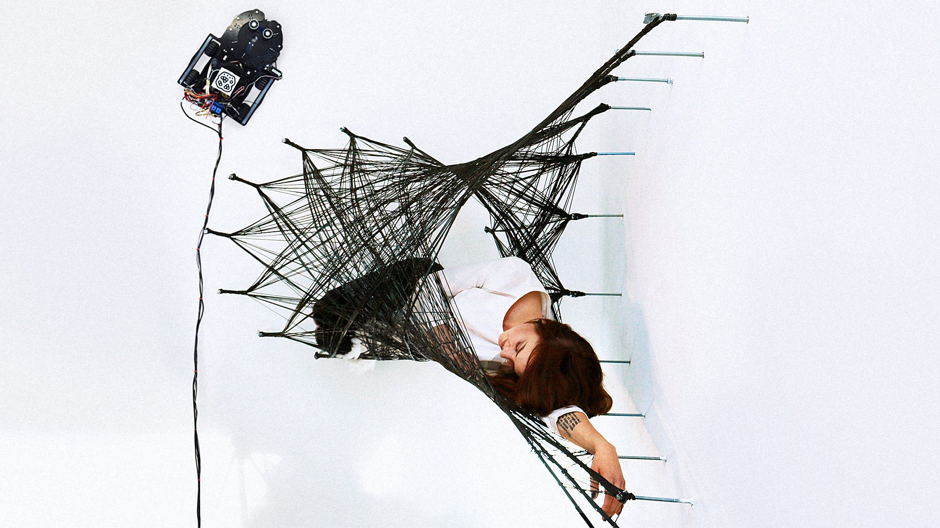These Wall-Crawling Robots Could Weave You A Room - Fast Company