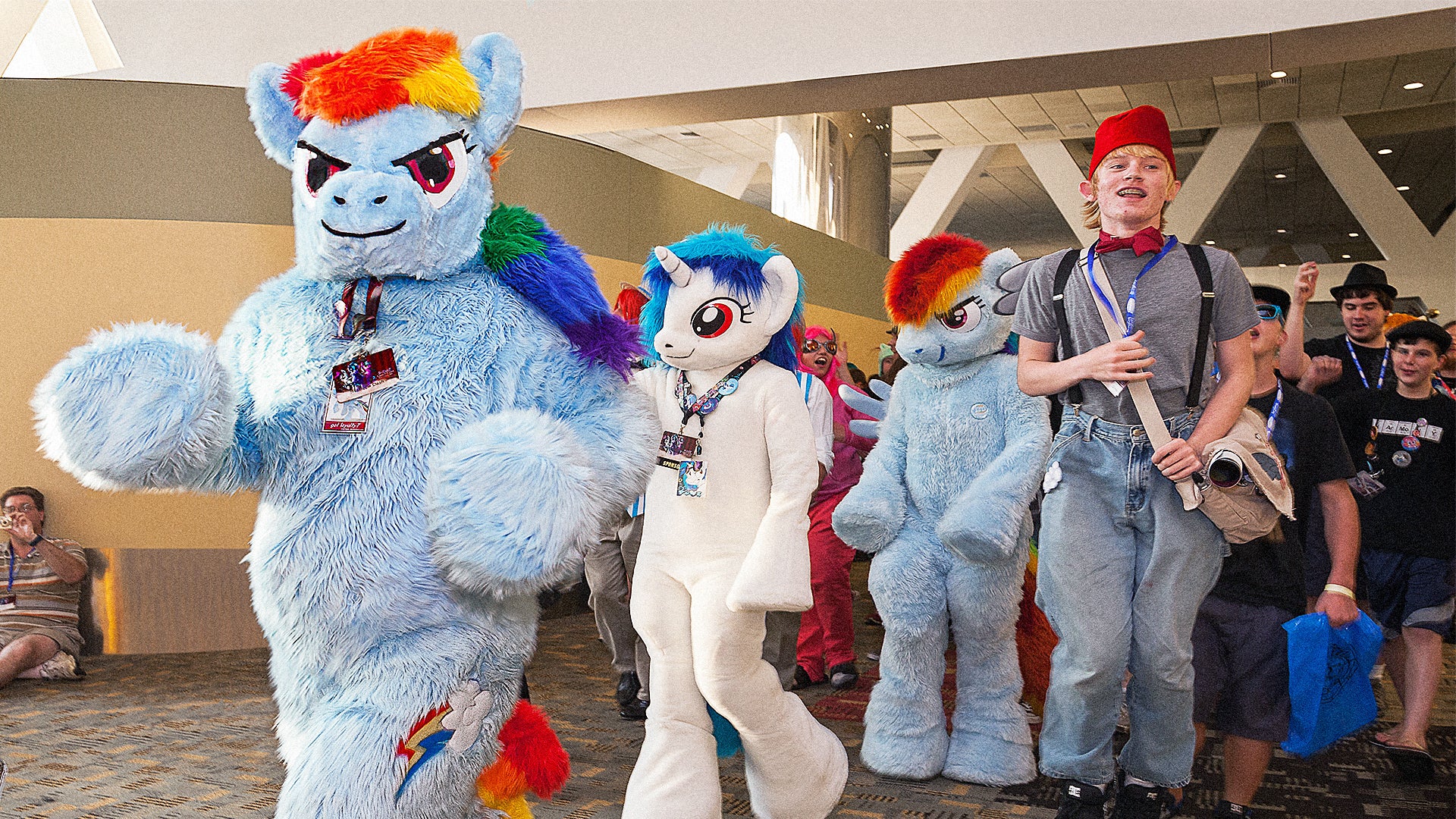 Behind The Scenes At America's Wildest Fan Conventions - Fast Company