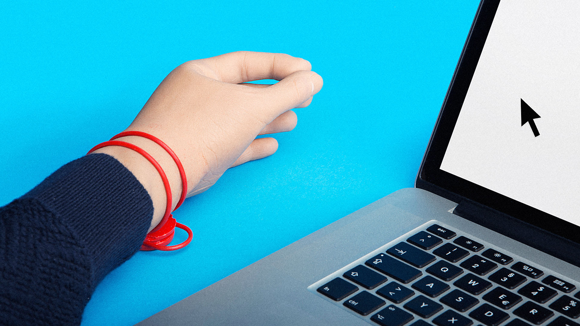 A Wristband For Prosthetic Hands Lets Amputees Swipe, Click, And Zoom ...