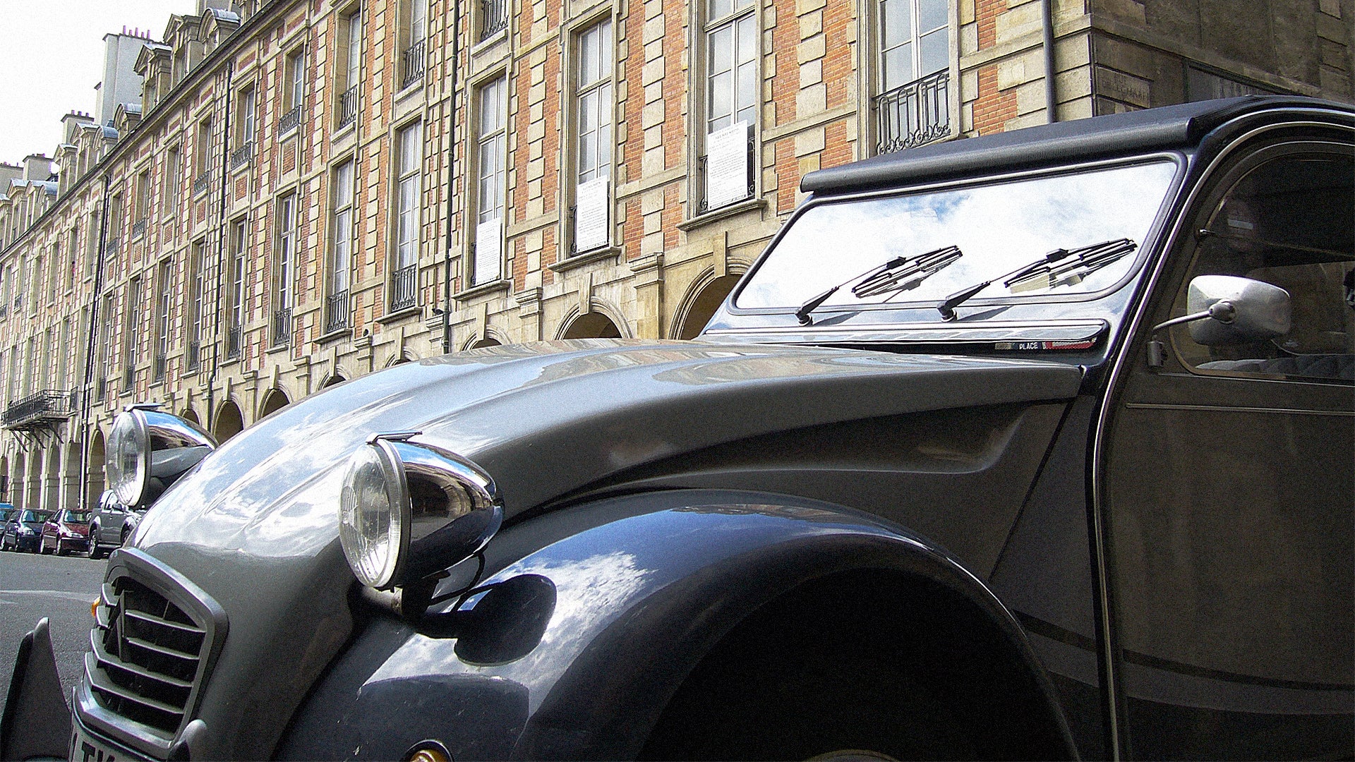 Paris Fights Its Pollution Problem By Banning Old Cars - Fast Company