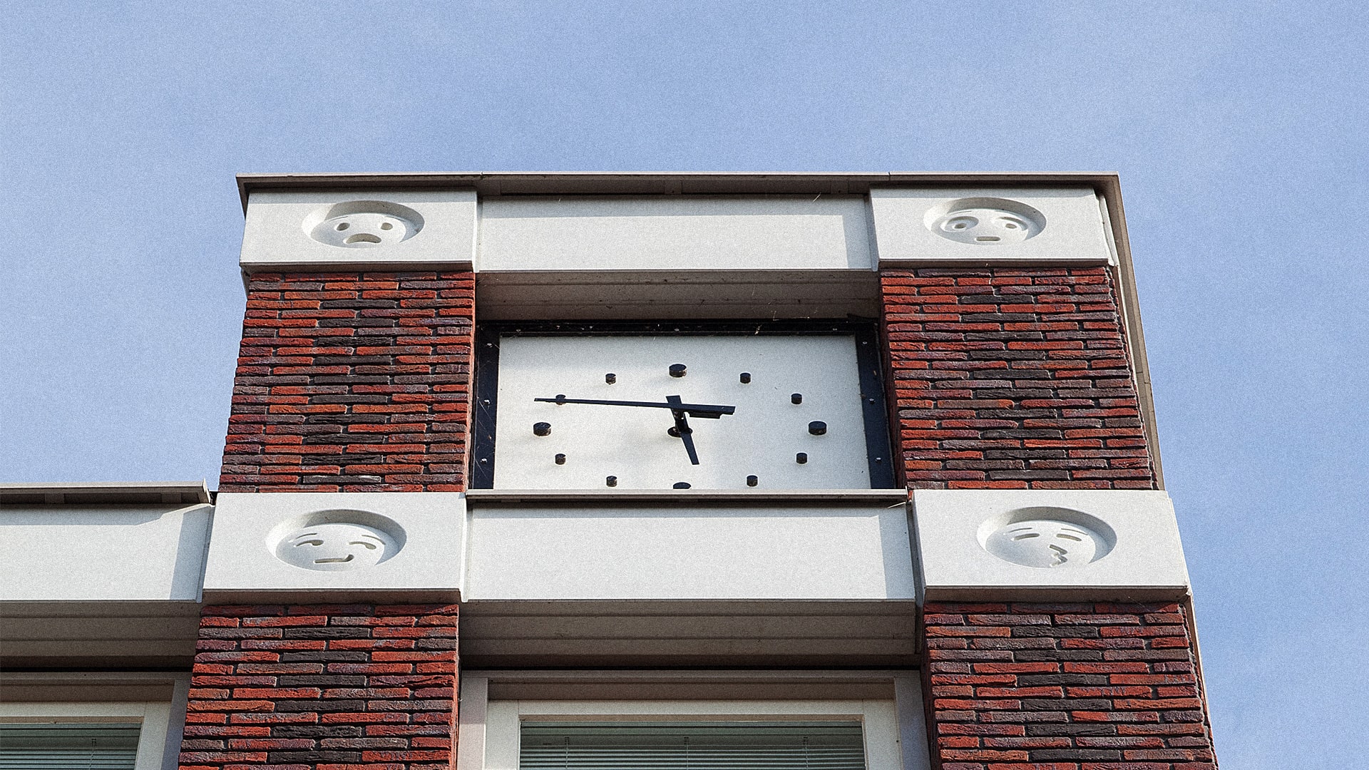 This Building Has Emoji Gargoyles, And They're Brilliant - Fast Company