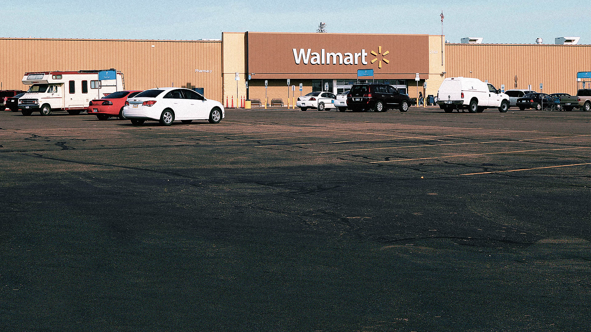 Walmart Wants To Cut 1 Billion Tons Of Emissions Out Of Its Supply ...