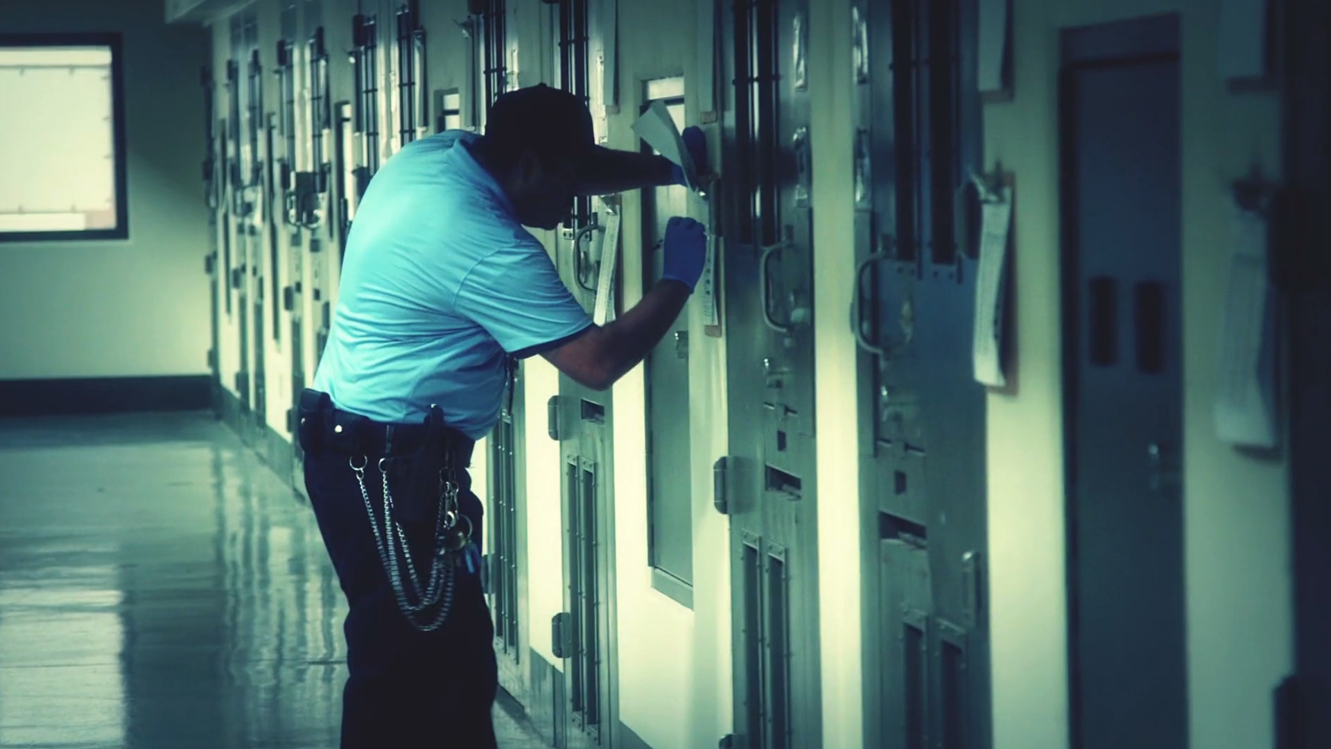 Vault 7 hacker sentenced to 40 years for giving secrets to Wikileaks