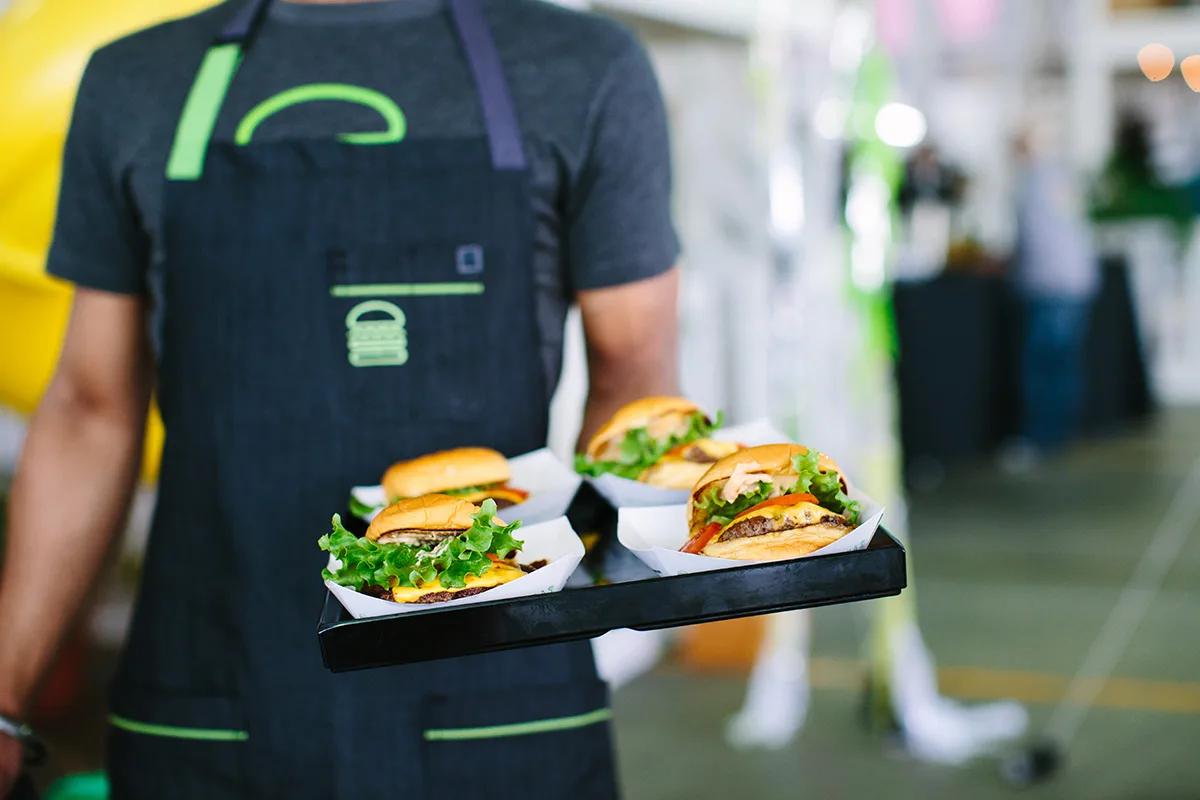 How 29-Year-Old Ellen Bennett Became The Culinary World's Apron Queen ...