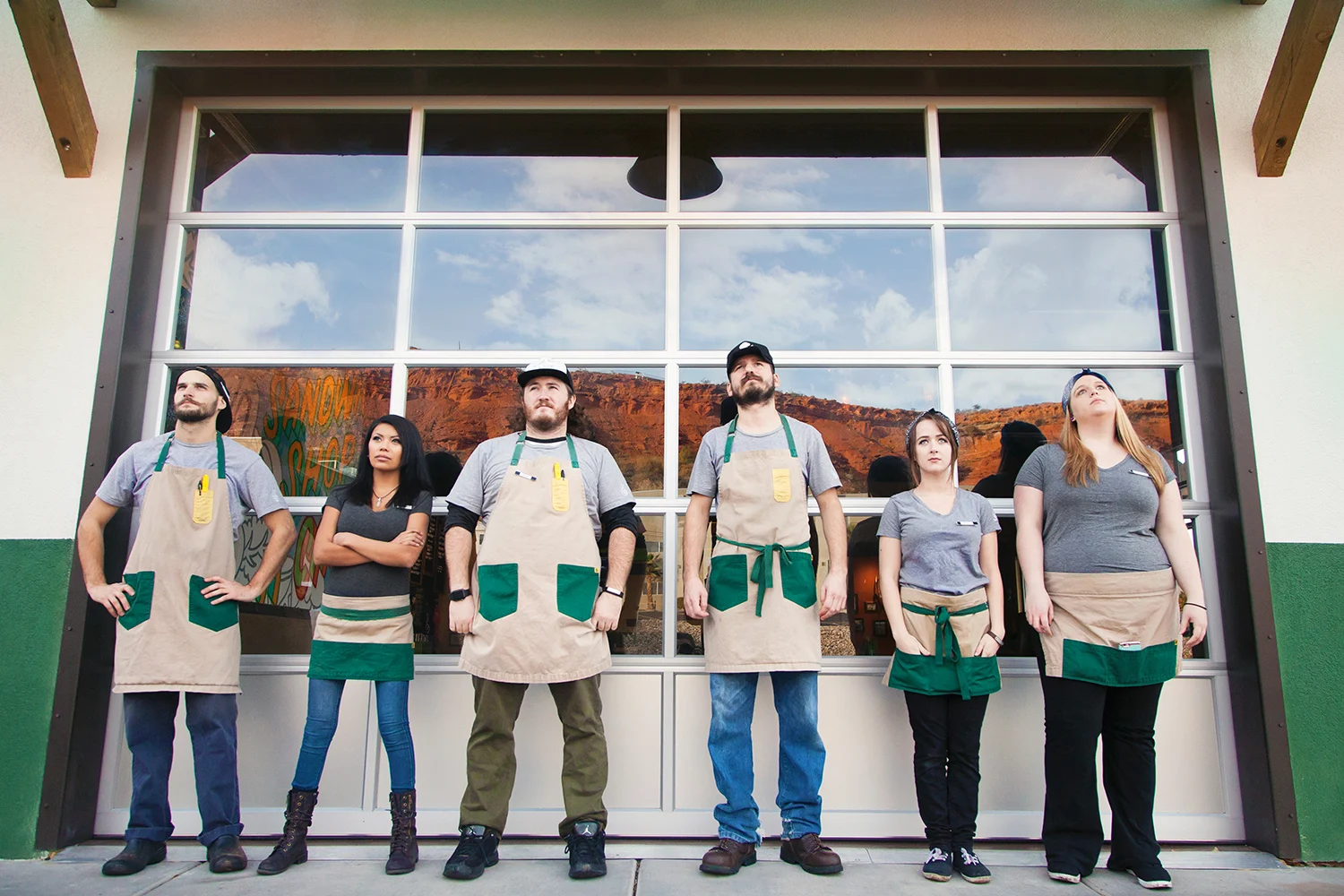 How 29-Year-Old Ellen Bennett Became The Culinary World's Apron Queen ...