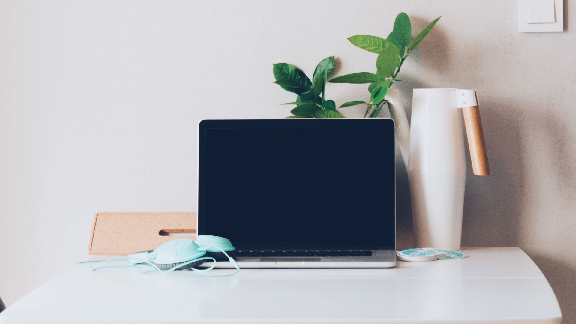 My Entire Company Avoids Email For One Full Day Every Quarter - Fast ...