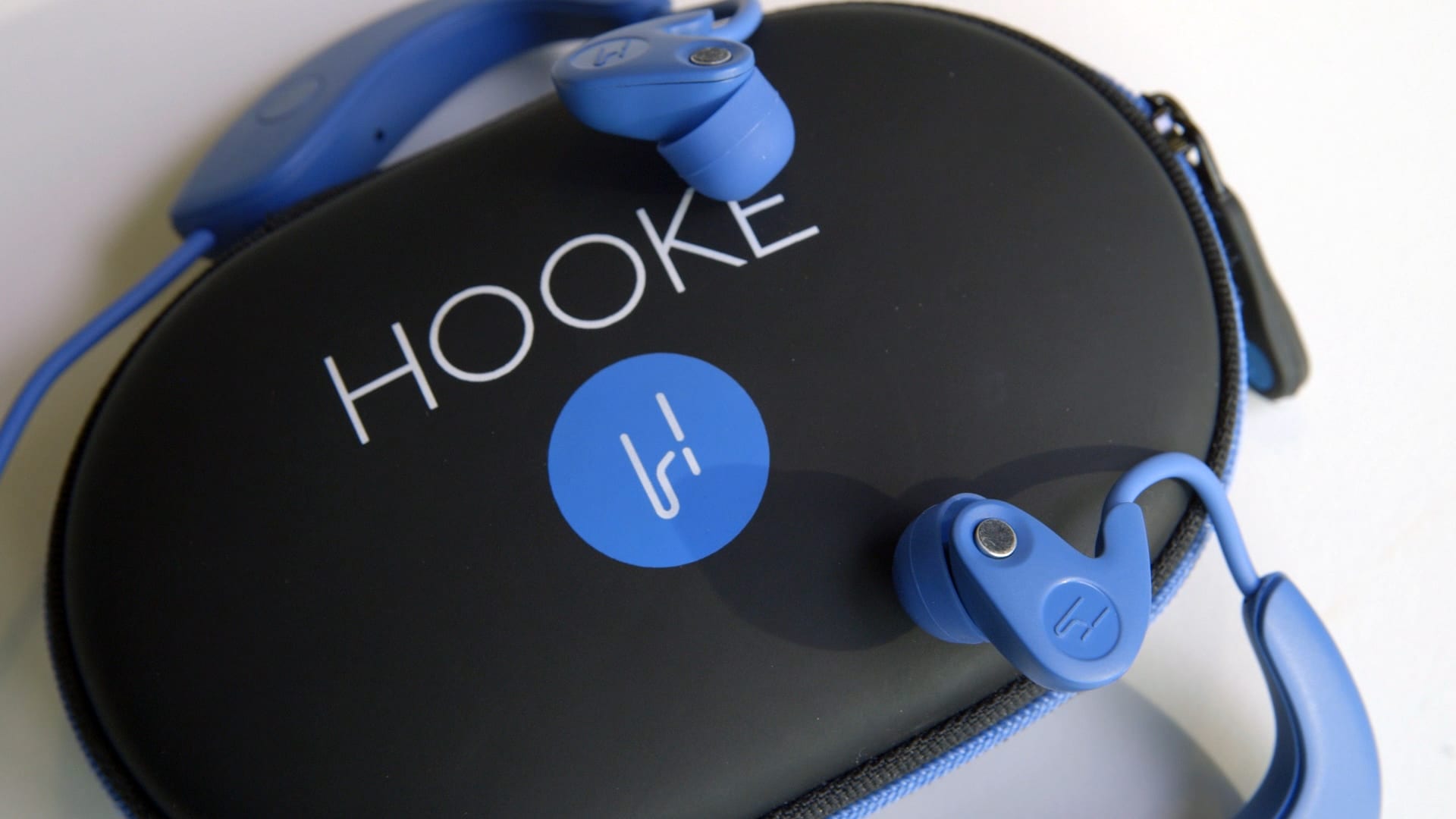 These Headphones Allow You To Record 3D Spatial Audio On The Go - Fast ...