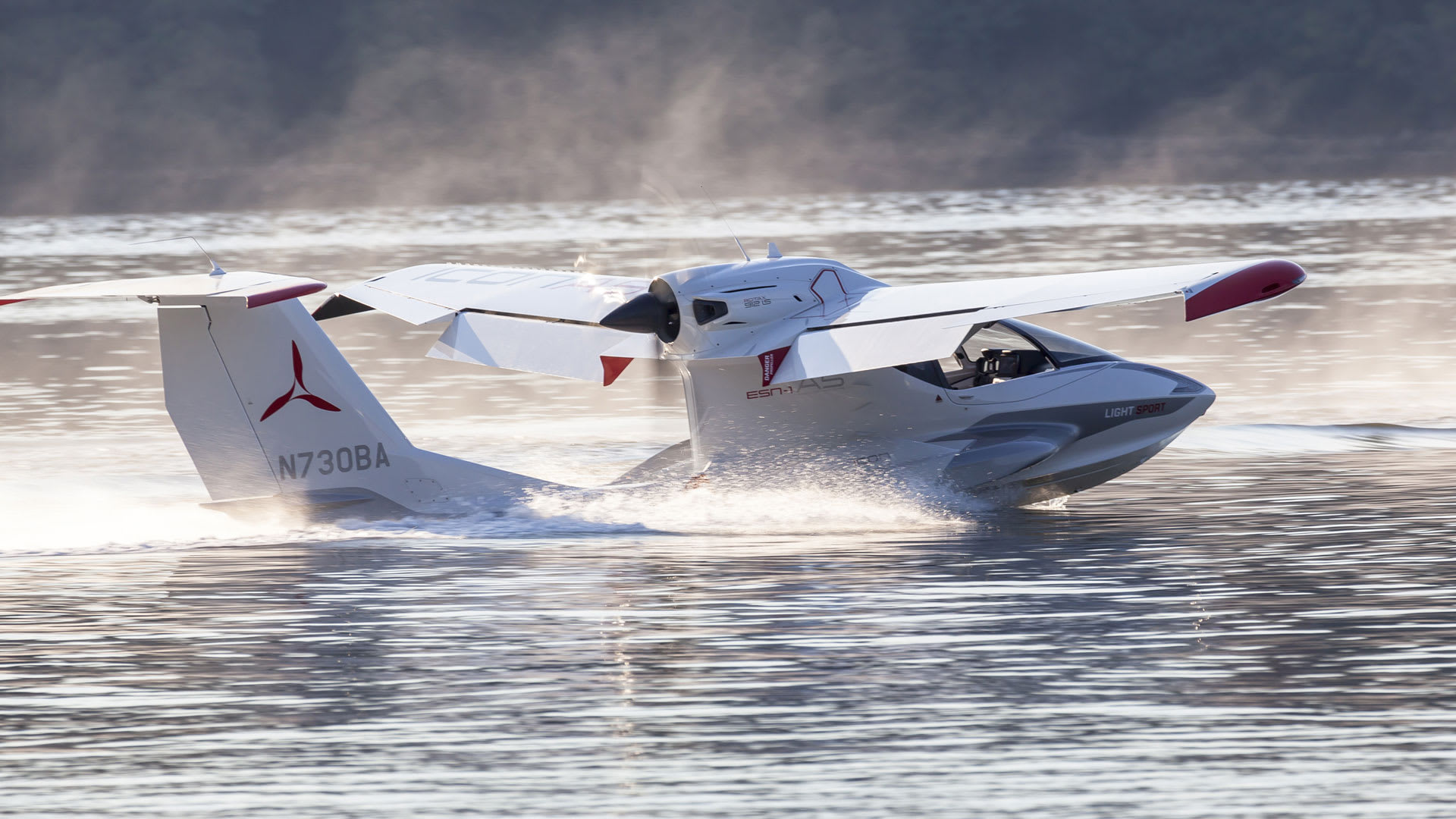 Pilot at error in fatal crash of innovative ICON plane, say federal ...