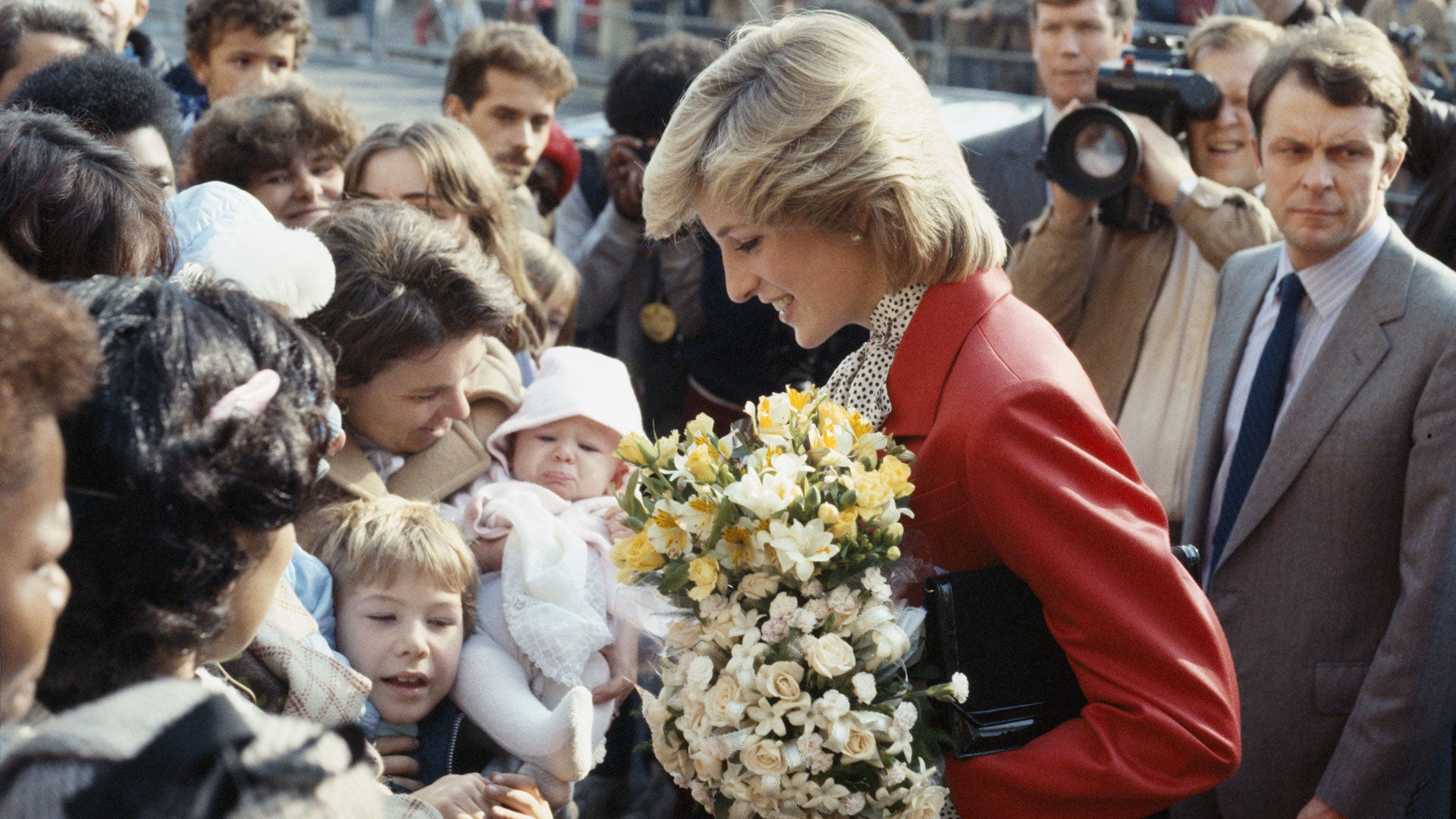20 years after Princess Diana's death, paparazzi culture is still out ...
