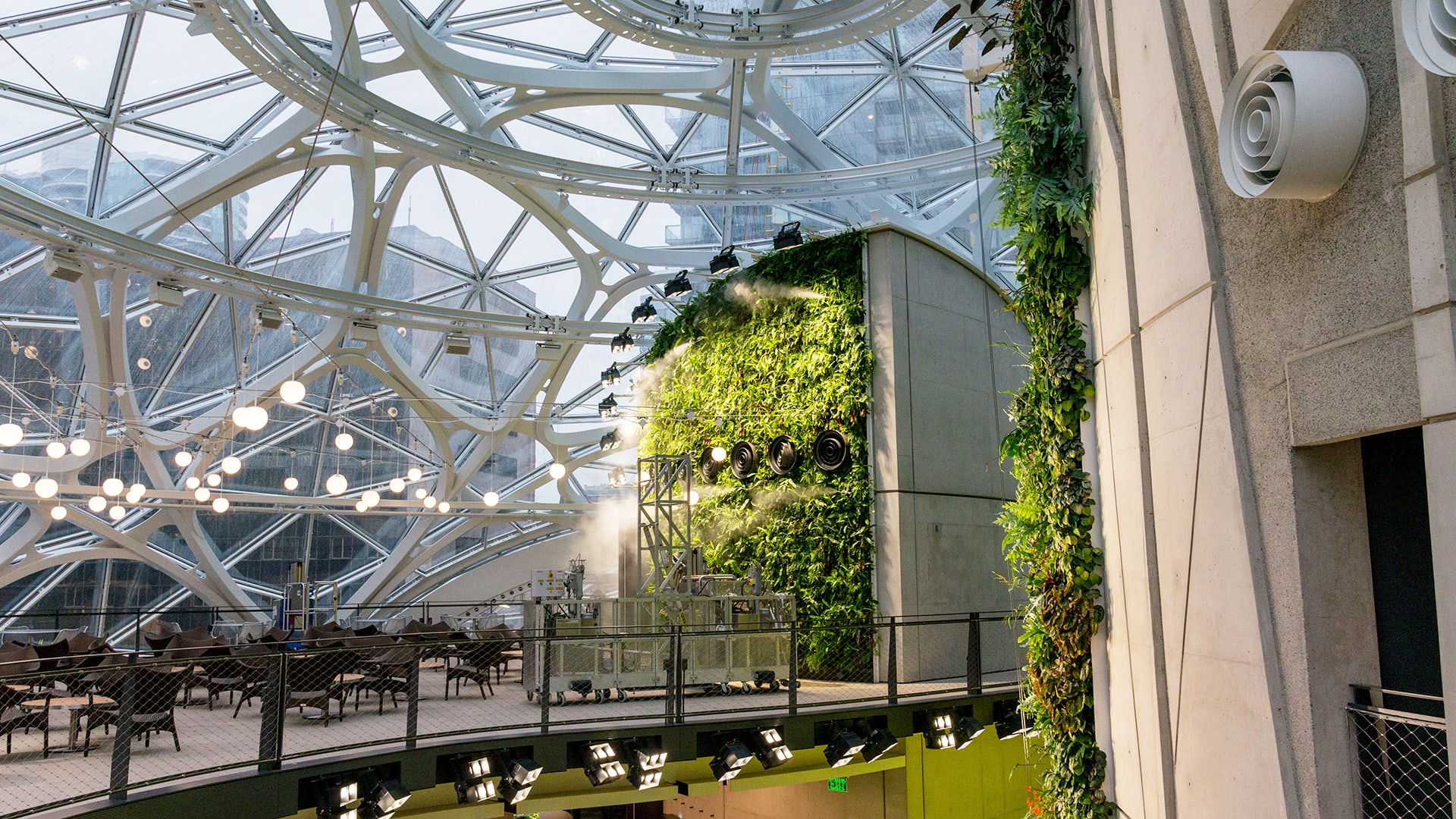 A First Look At The Spheres, Amazon's Wild New Corporate Biodome - Fast ...