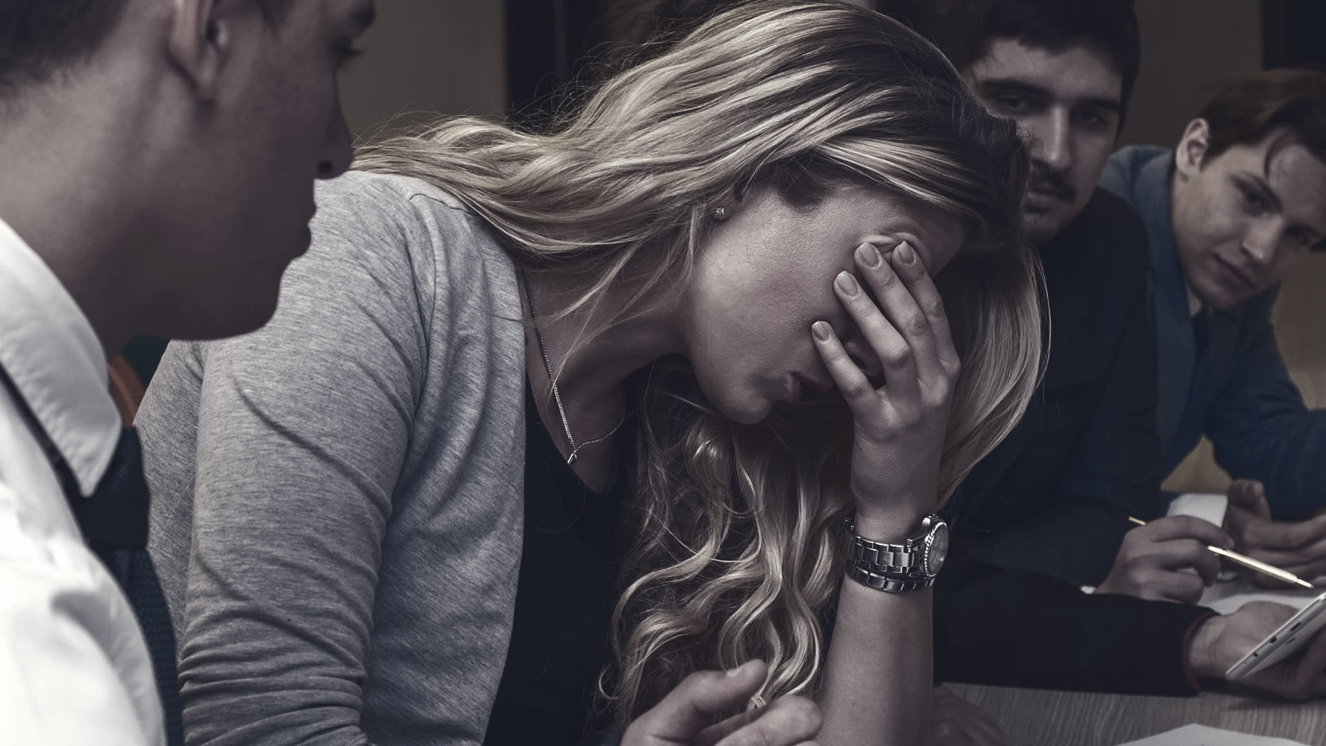 How To Be An Effective Employee When Your Team Is A Mess - Fast Company