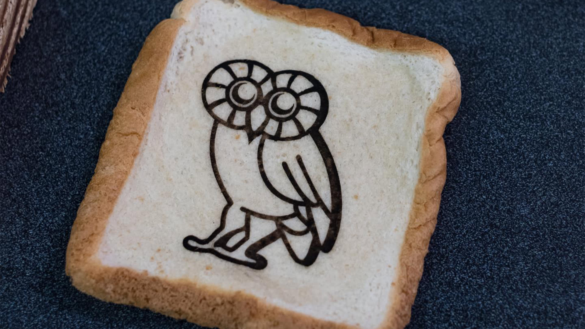 Edible Graphene Is Here, And Electronics In Your Food Are Coming - Fast ...