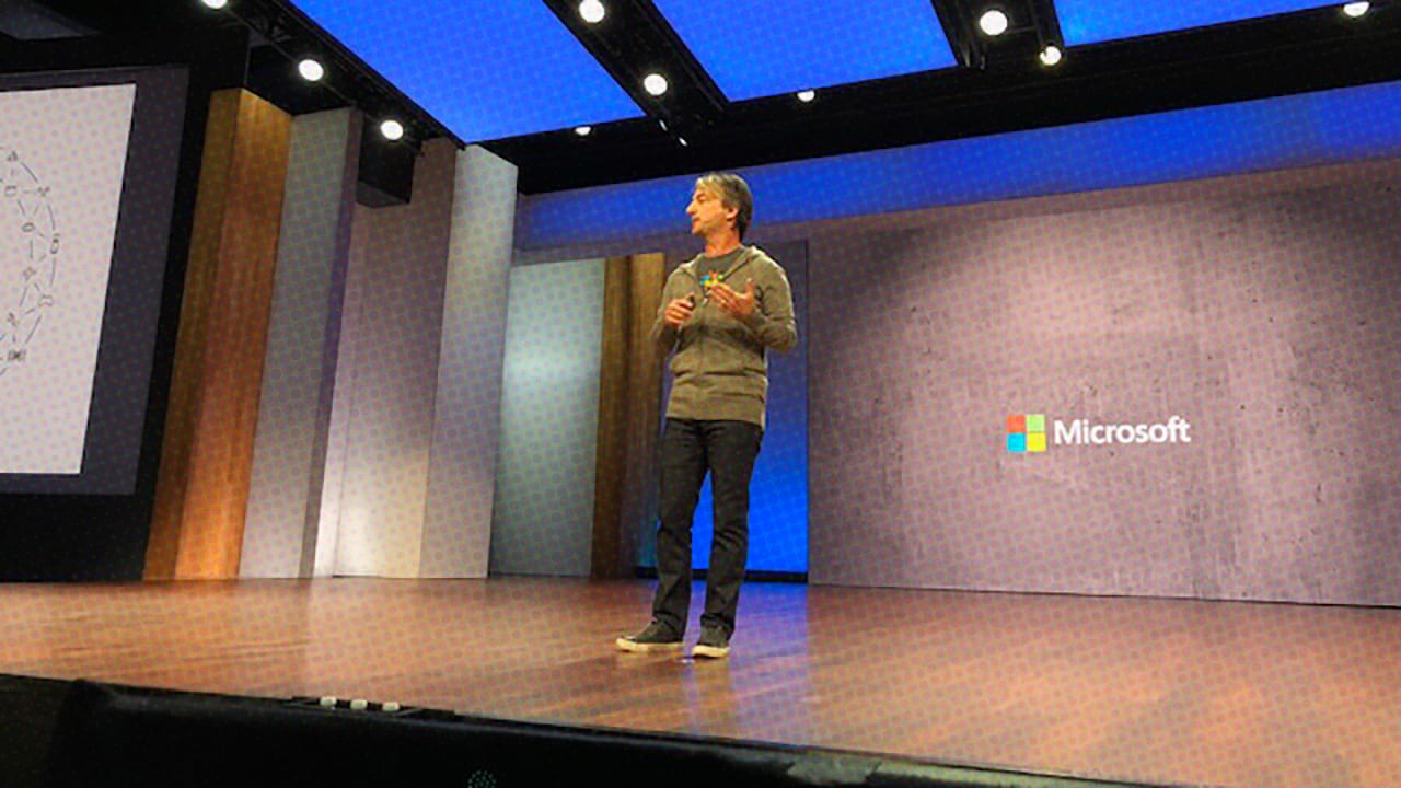 Microsoft pushes Windows to talk freely to iPhones and Android devices ...