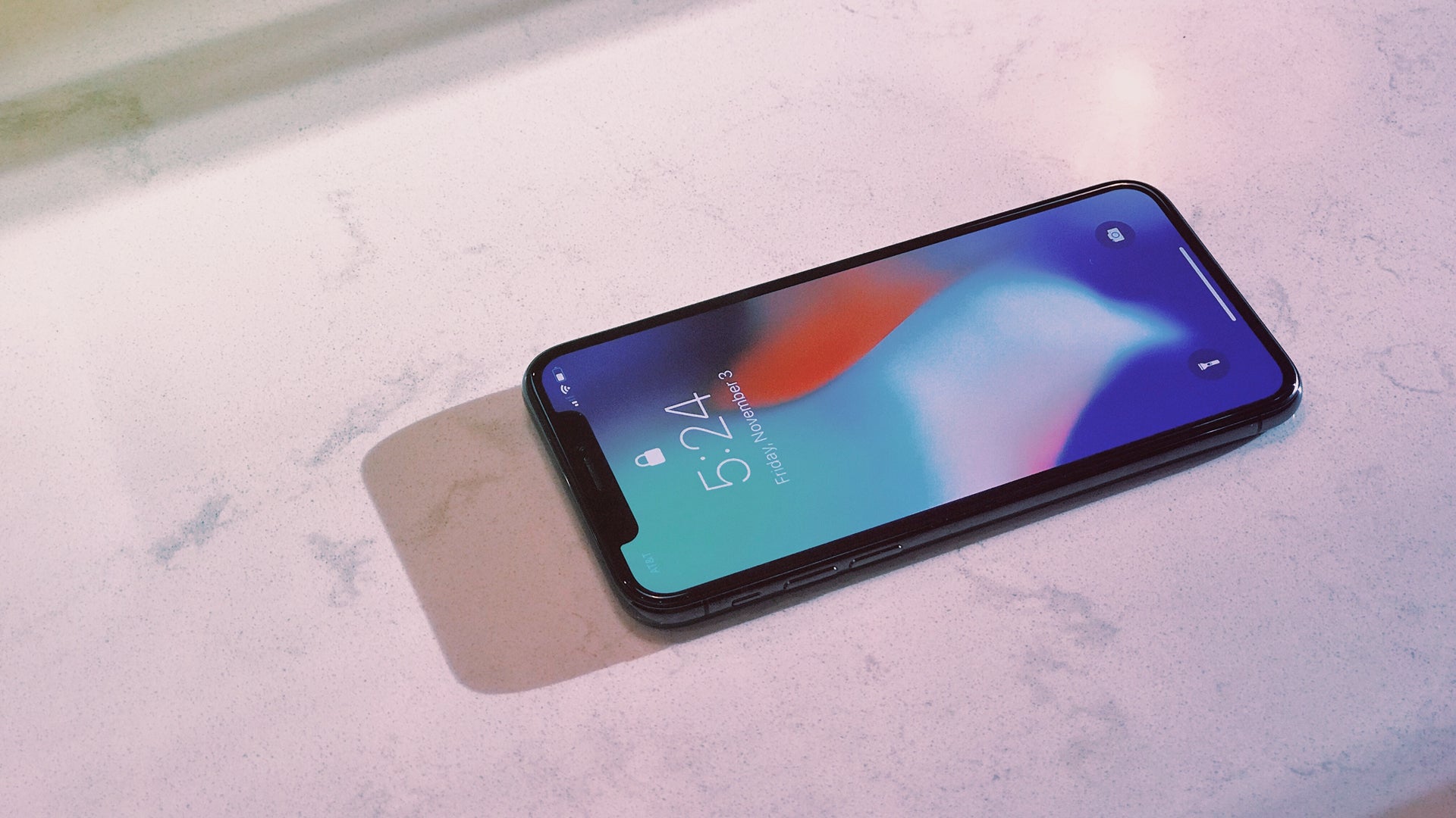 Owning an iPhone is a common indicator that you're rich - Fast Company