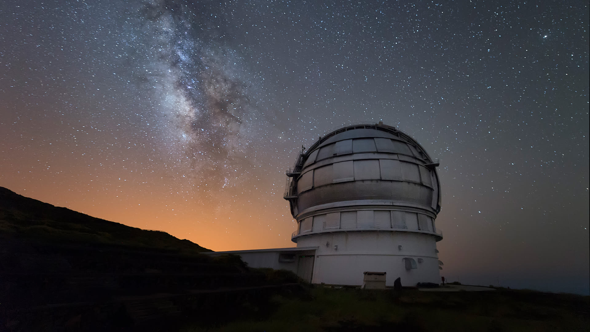 Take a trip to Mars with Airbnb—no space travel required - Fast Company