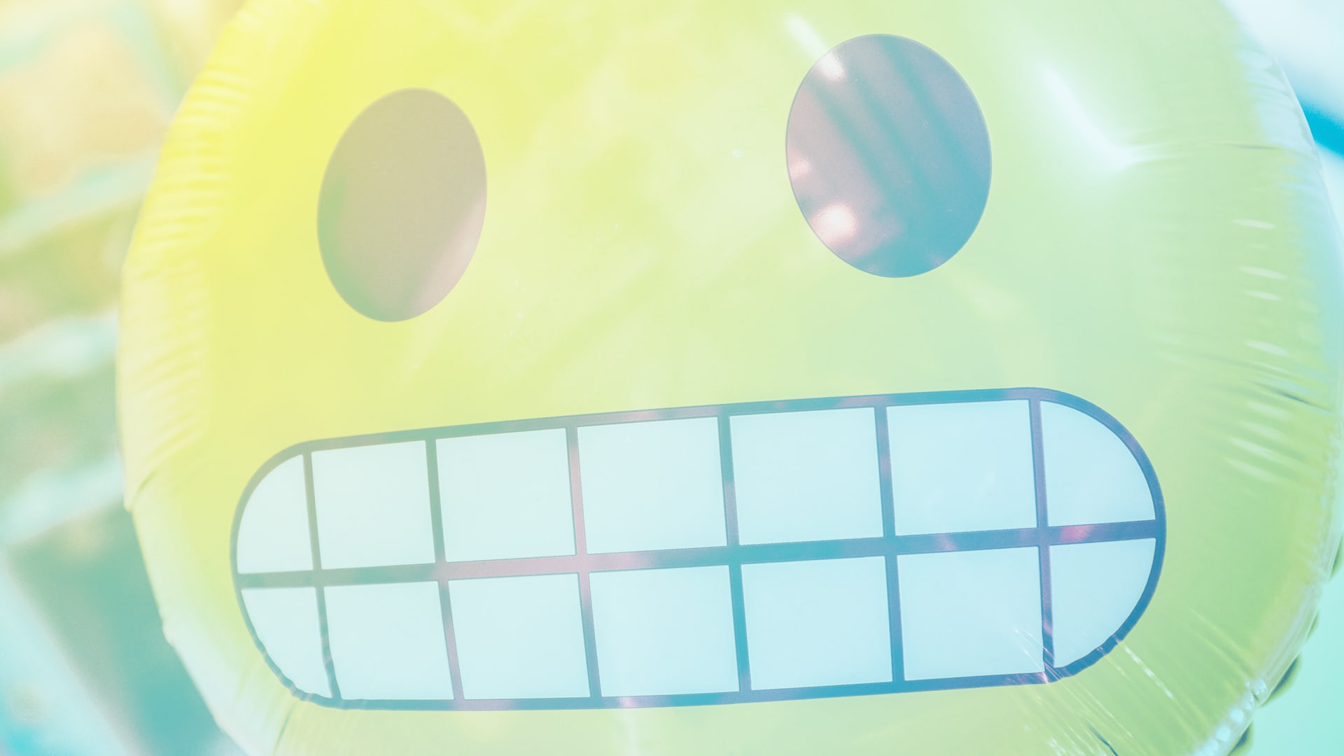 YouTube commenters are a bunch of happy "Panda" lovers, according to ...