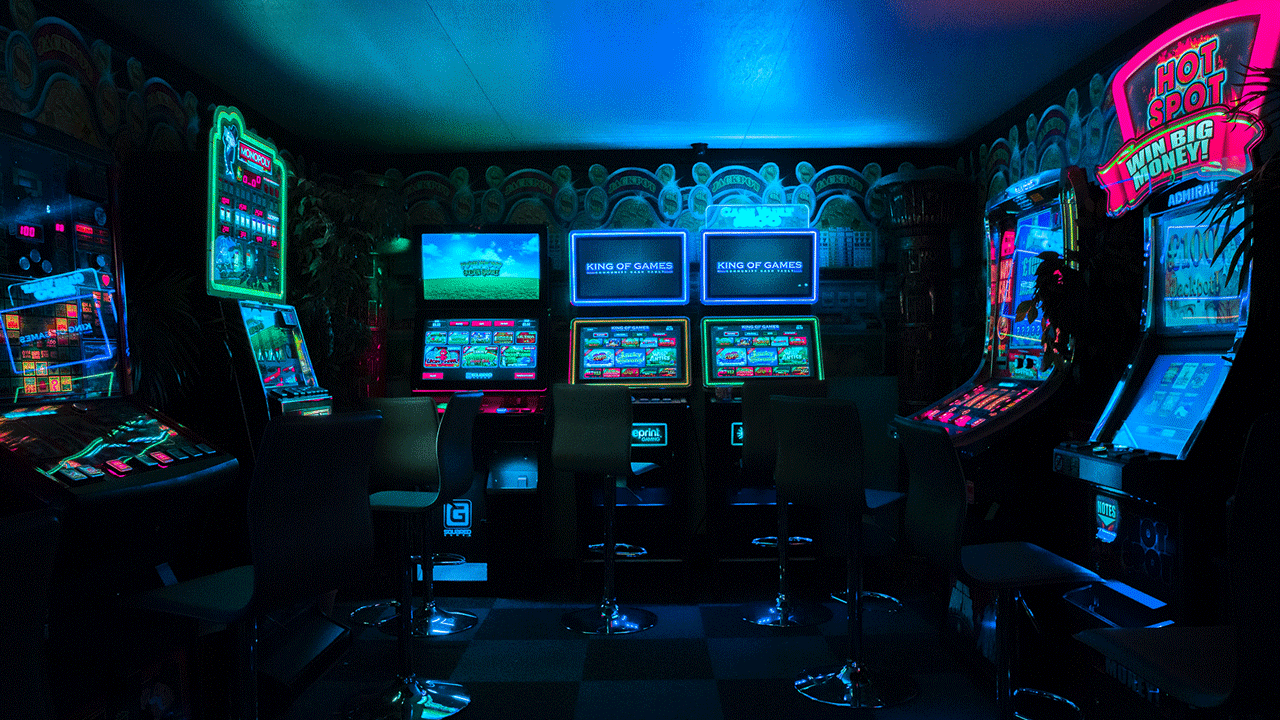 How gambling distorts reality and hooks your brain - Fast Company