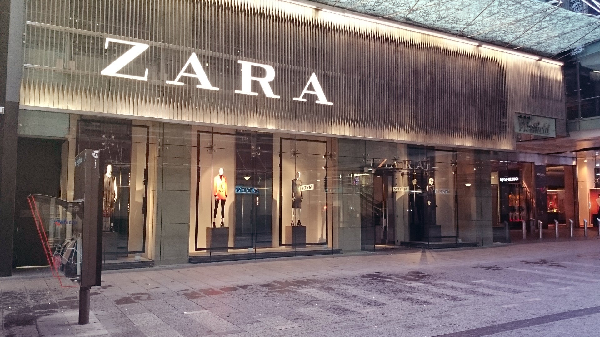 Turkish lira plunge: How Zara could gain from Turkey's economic pain ...