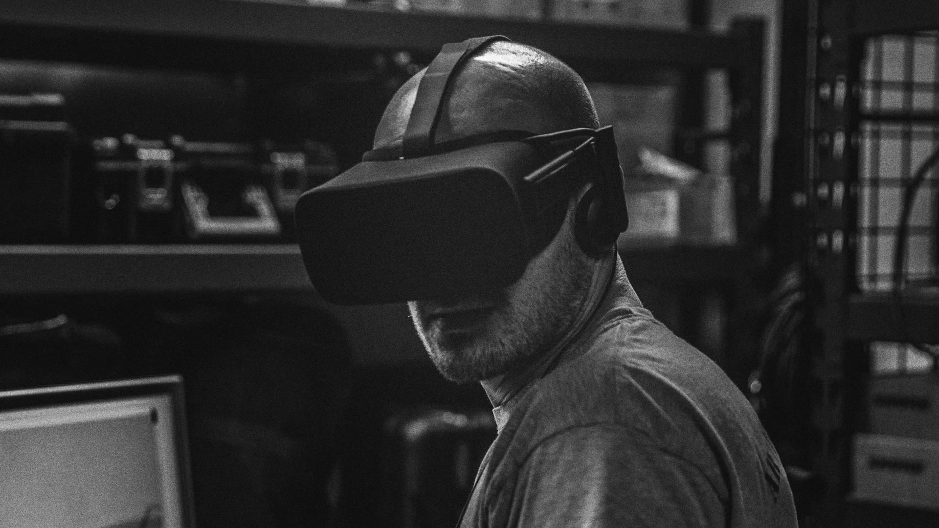 Japanese high school students are using VR to recreate the bombing of ...