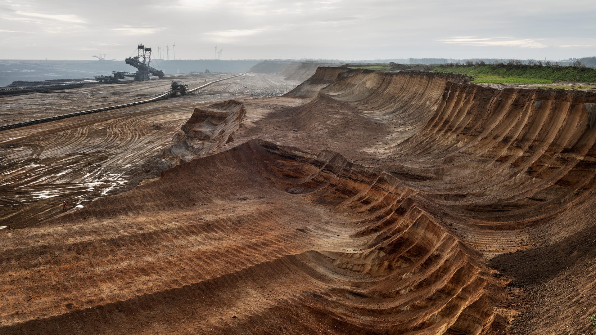 These photos show just how much damage humans have done to the planet ...