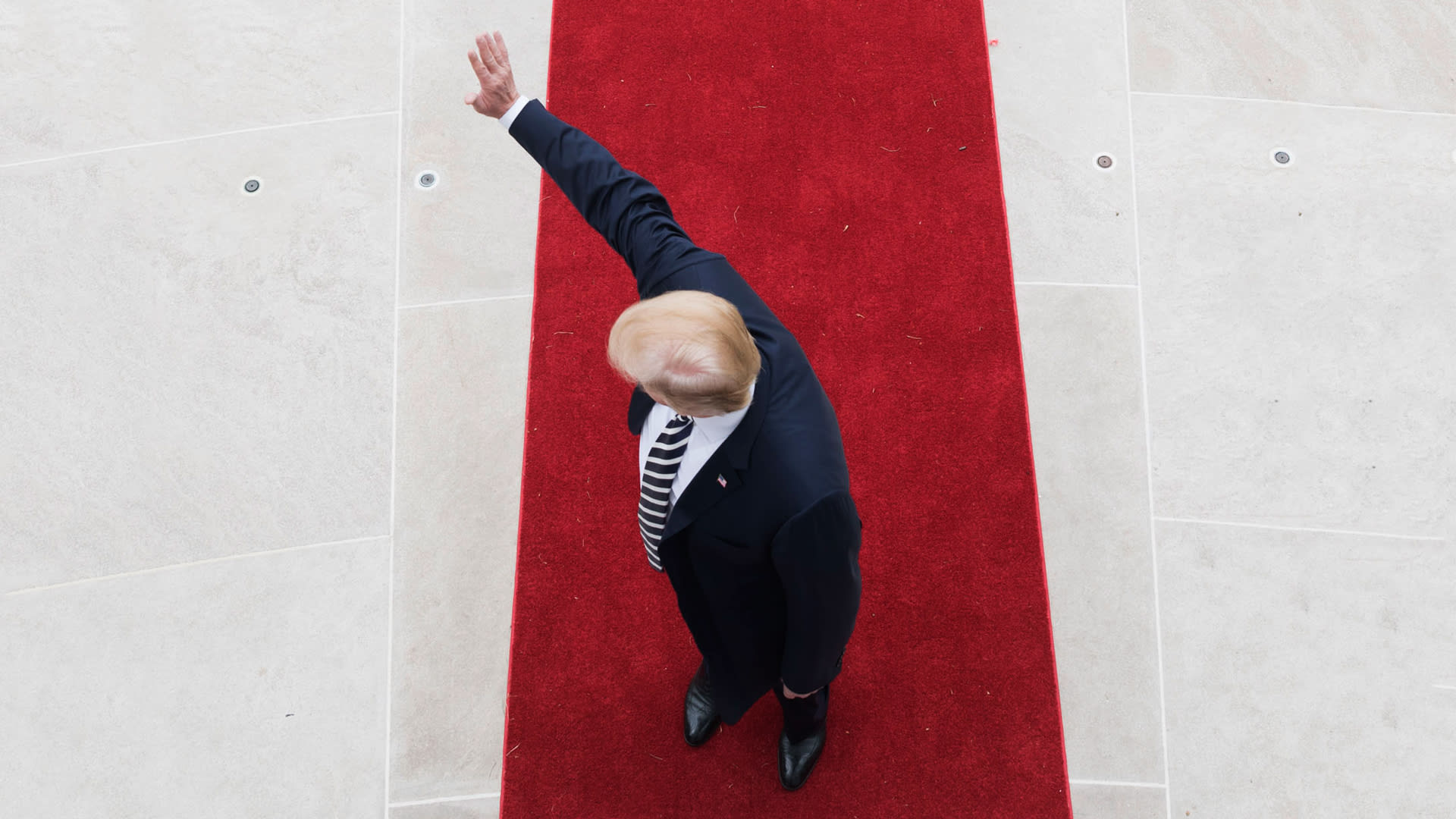 "Veep" creator just pitched an amazing Trump movie idea on Twitter ...