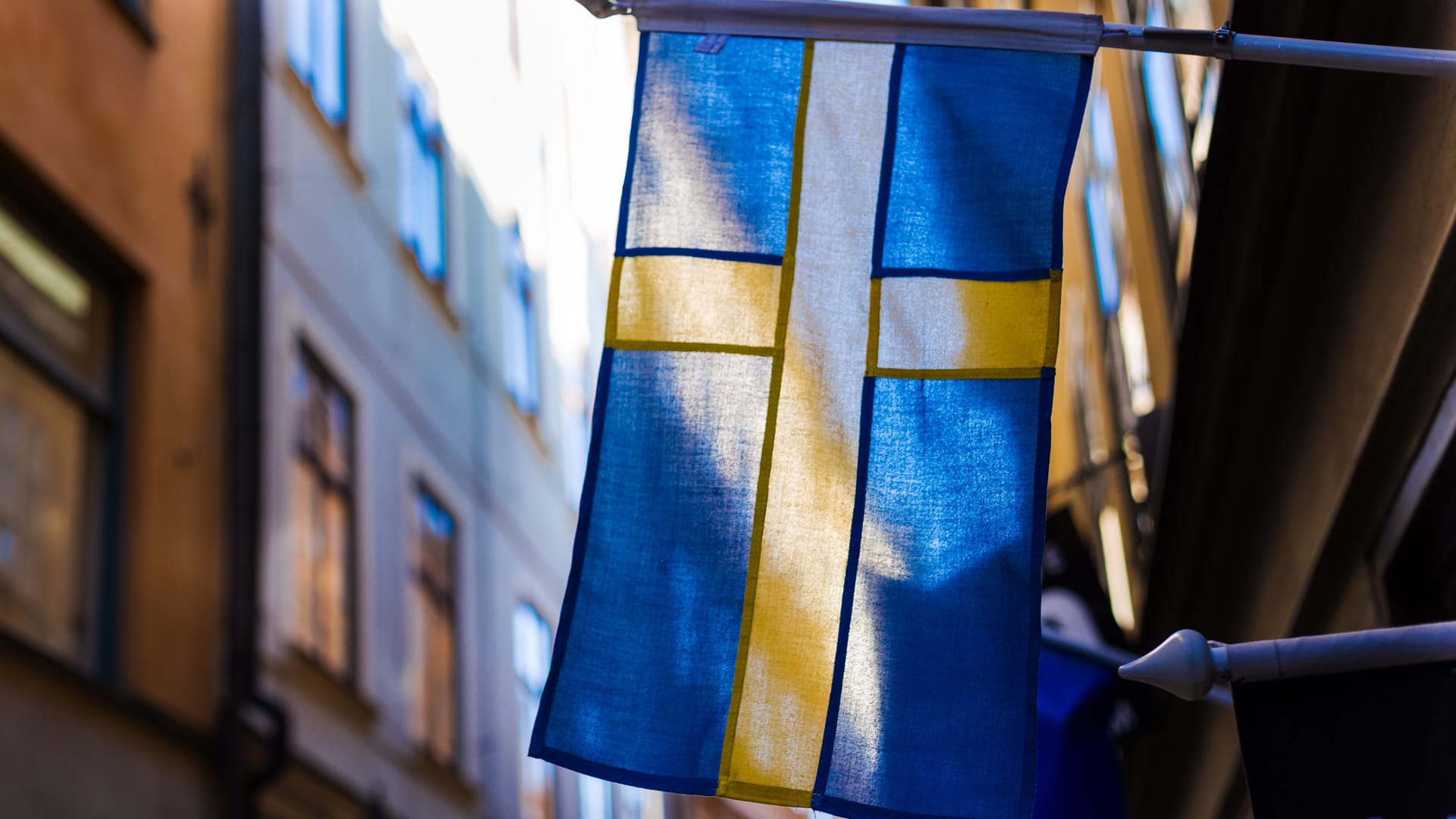 "Distracted boyfriend" meme ruled sexist by Swedish ad watchdog - Fast ...