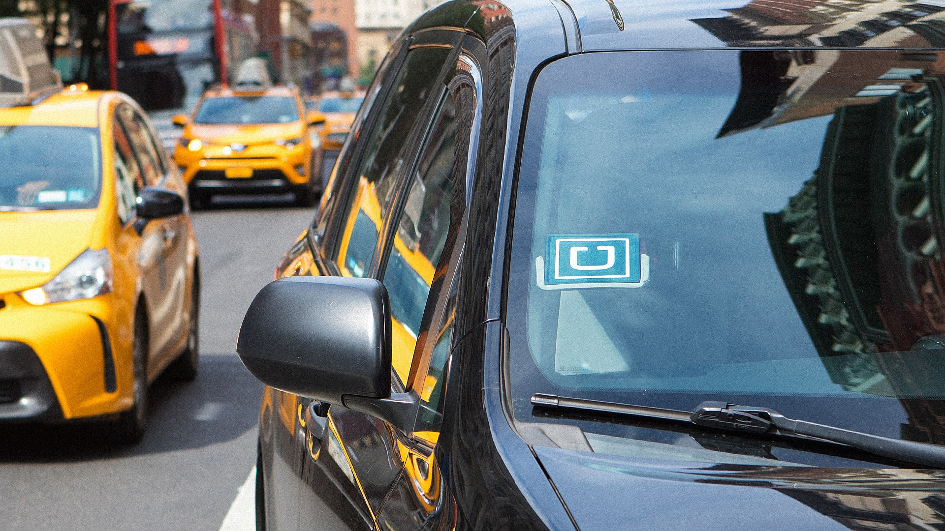 Inside New York's plan to guarantee Lyft and Uber drivers a minimum ...