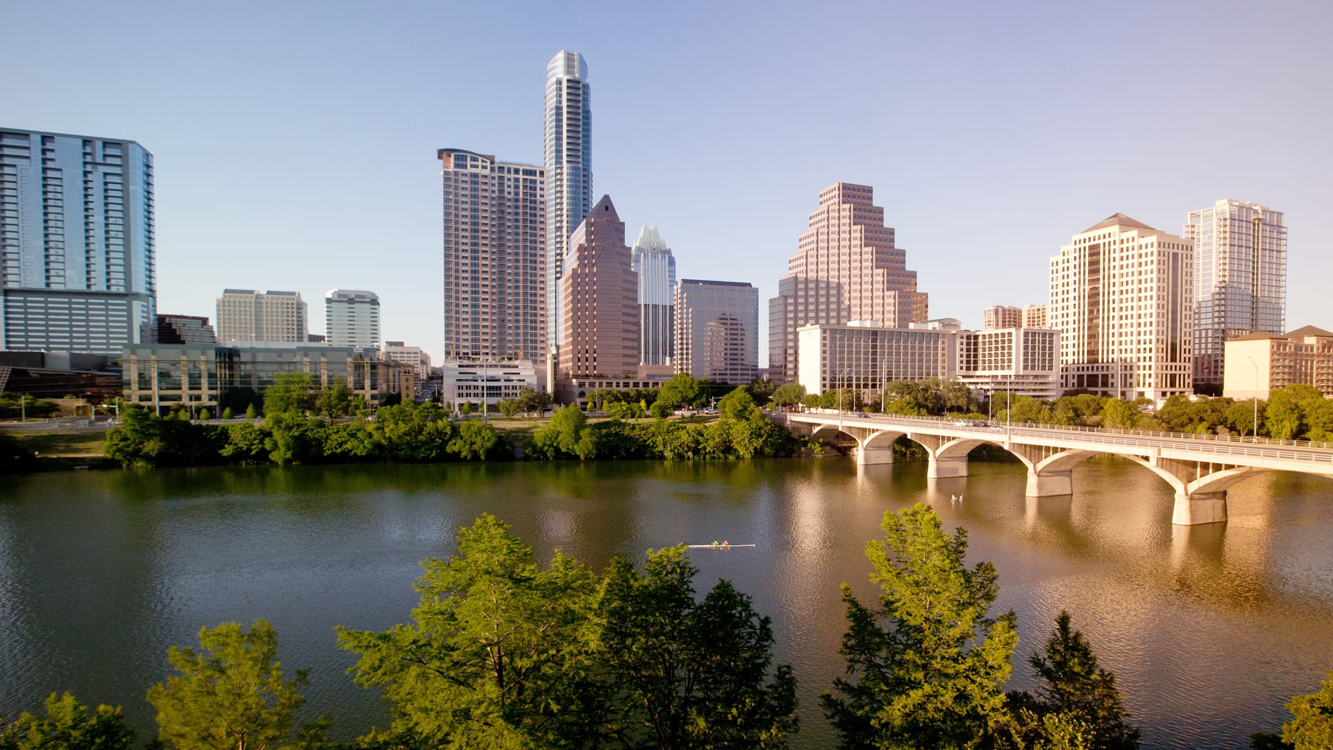 Apple vows to bring up to 15K new jobs to Austin with 133-acre campus ...