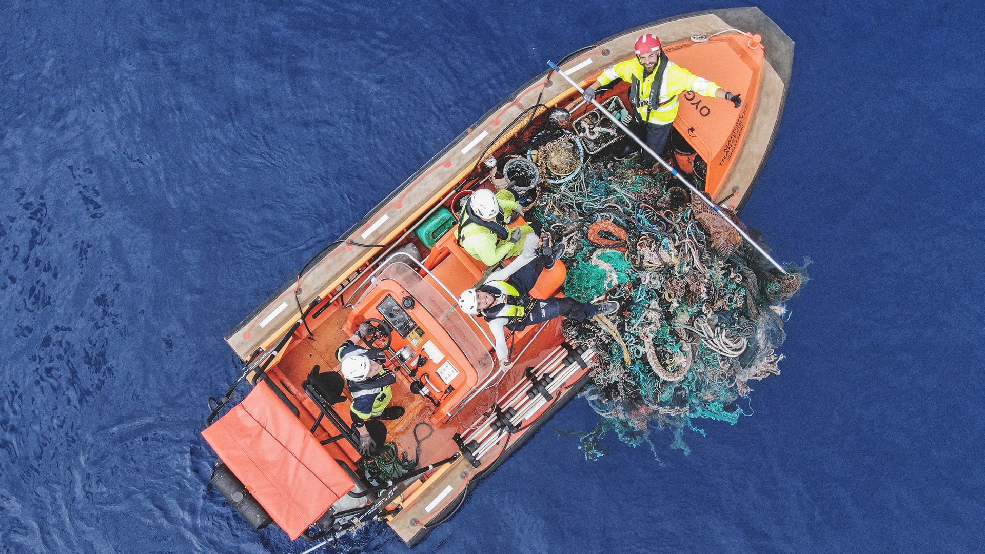 The giant Ocean Cleanup device is having some trouble cleaning up the ...