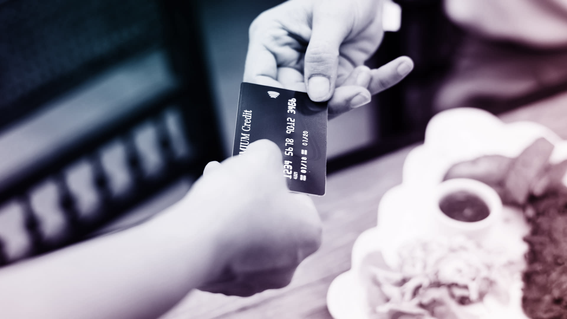Here's the growing list of cities that may ban cashless retail stores ...