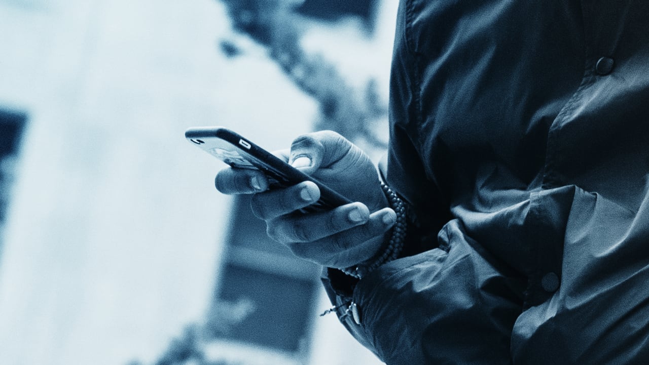 Facebook fights for the right to follow users-and nonusers-around the ...