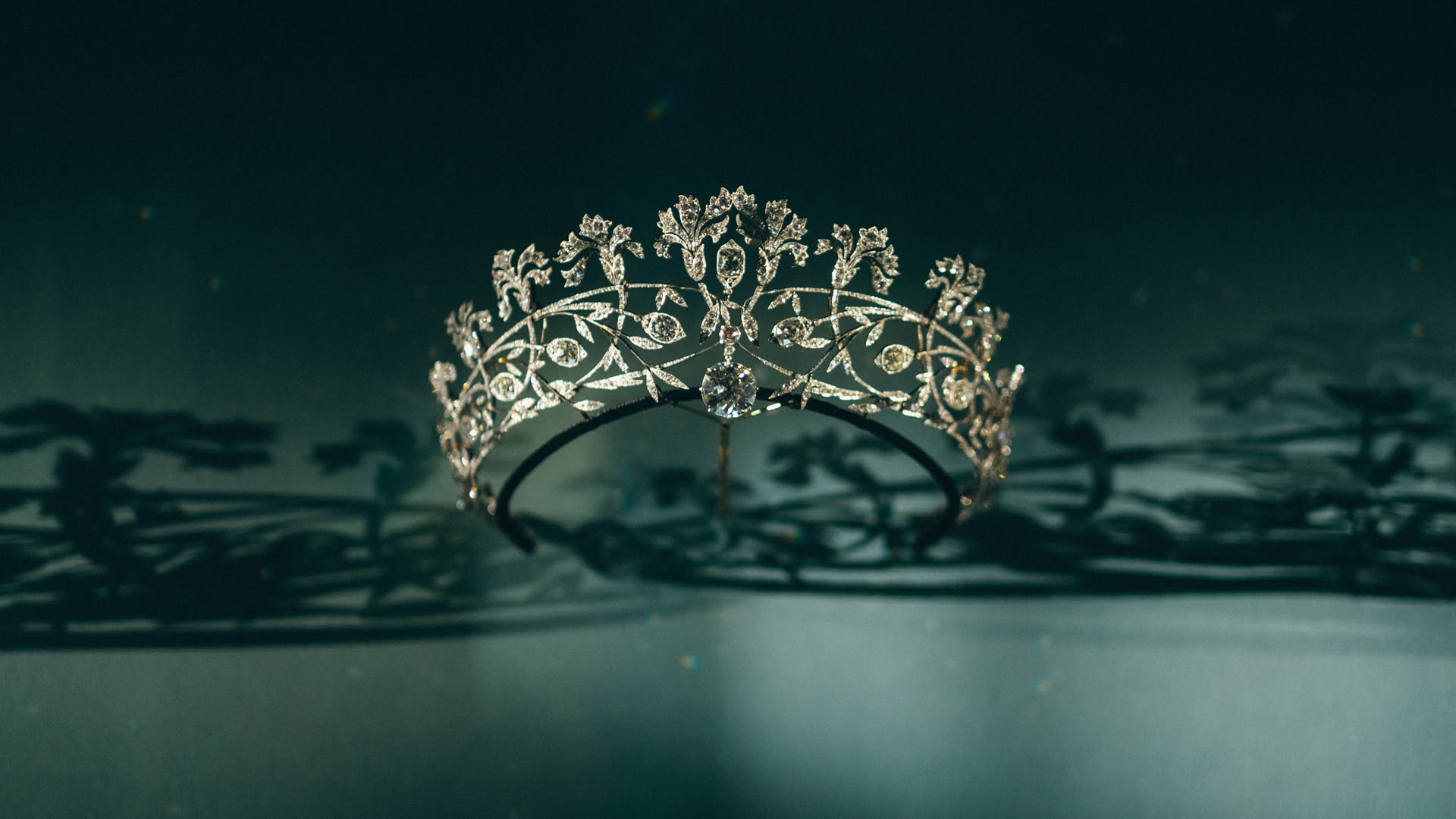 A visual history of the most coveted design object of all: Tiaras ...