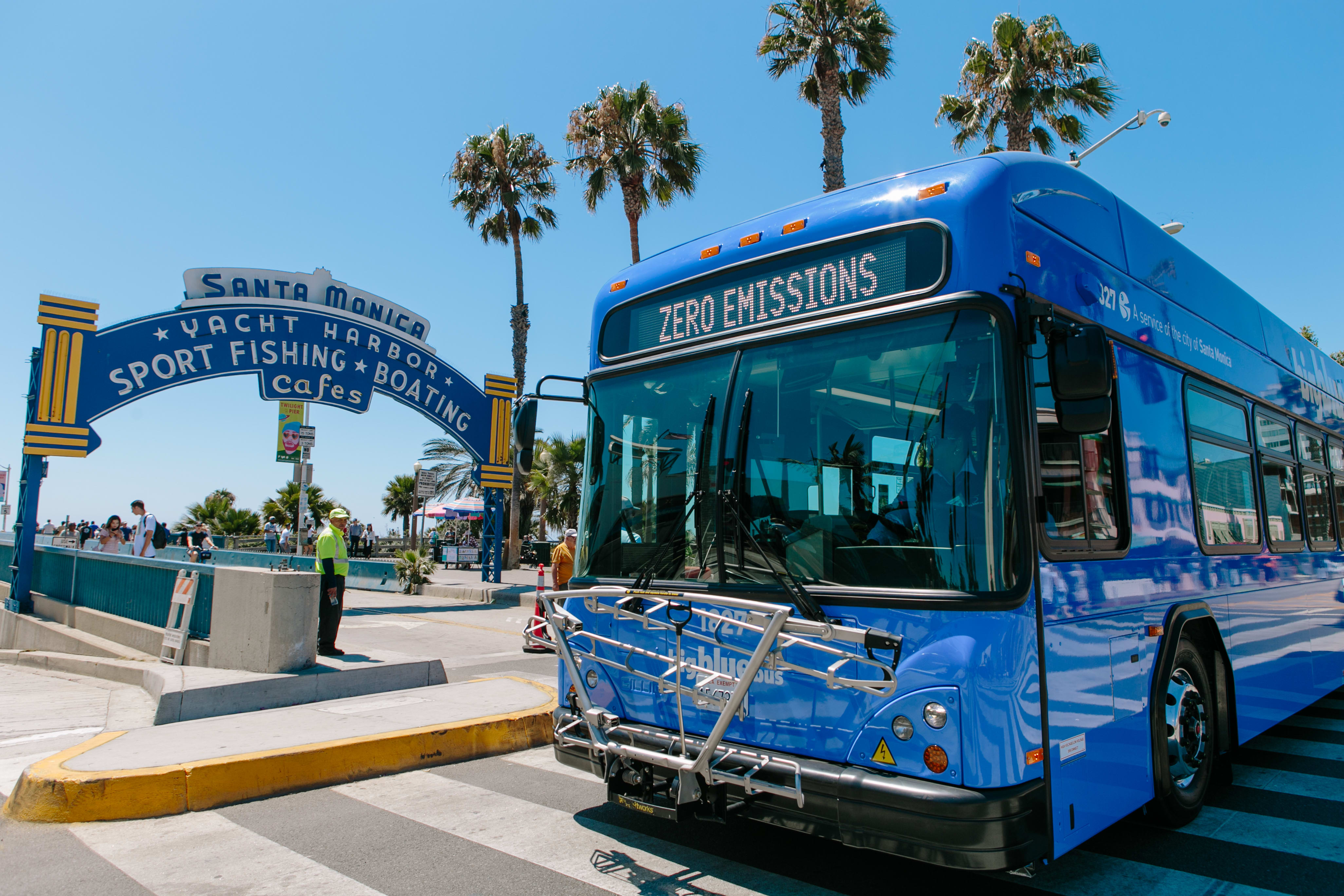 Battery Electric Buses: the innovative technology that's re-energizing ...