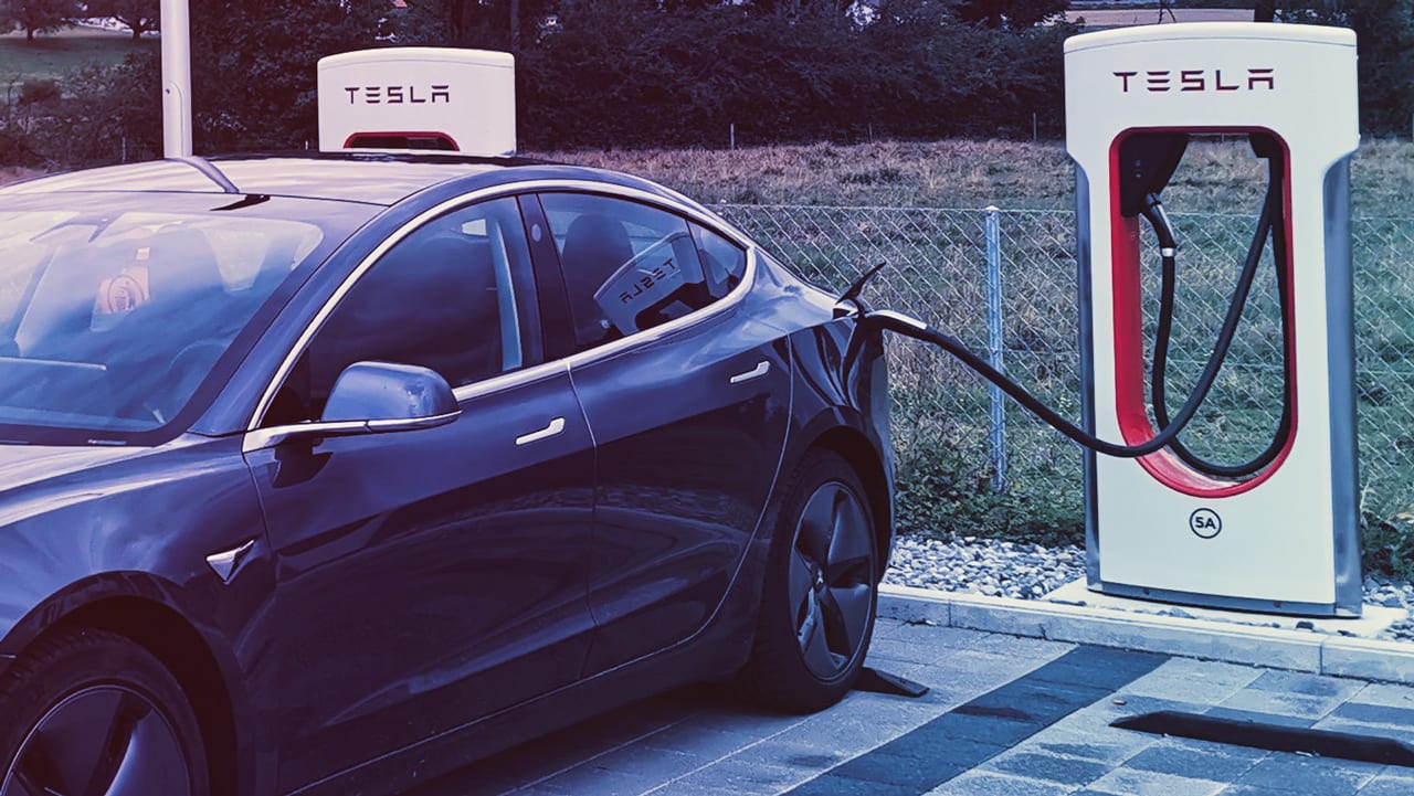 Tesla owners in California get a warning to charge their cars before ...