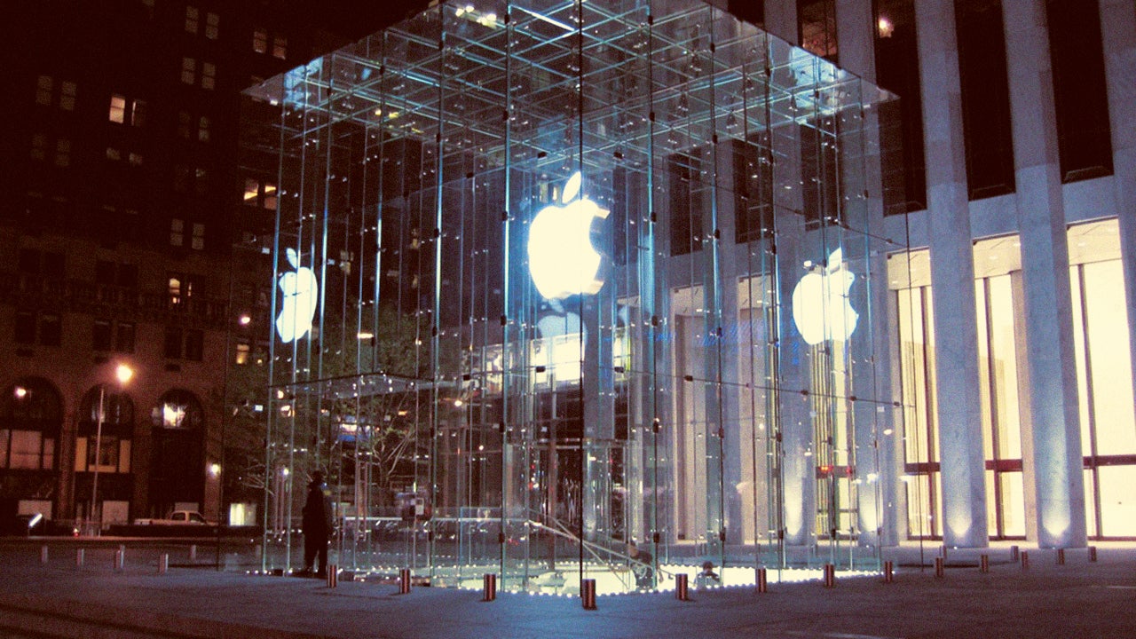Apple just lost its VP of manufacturing design, while another ops exec ...