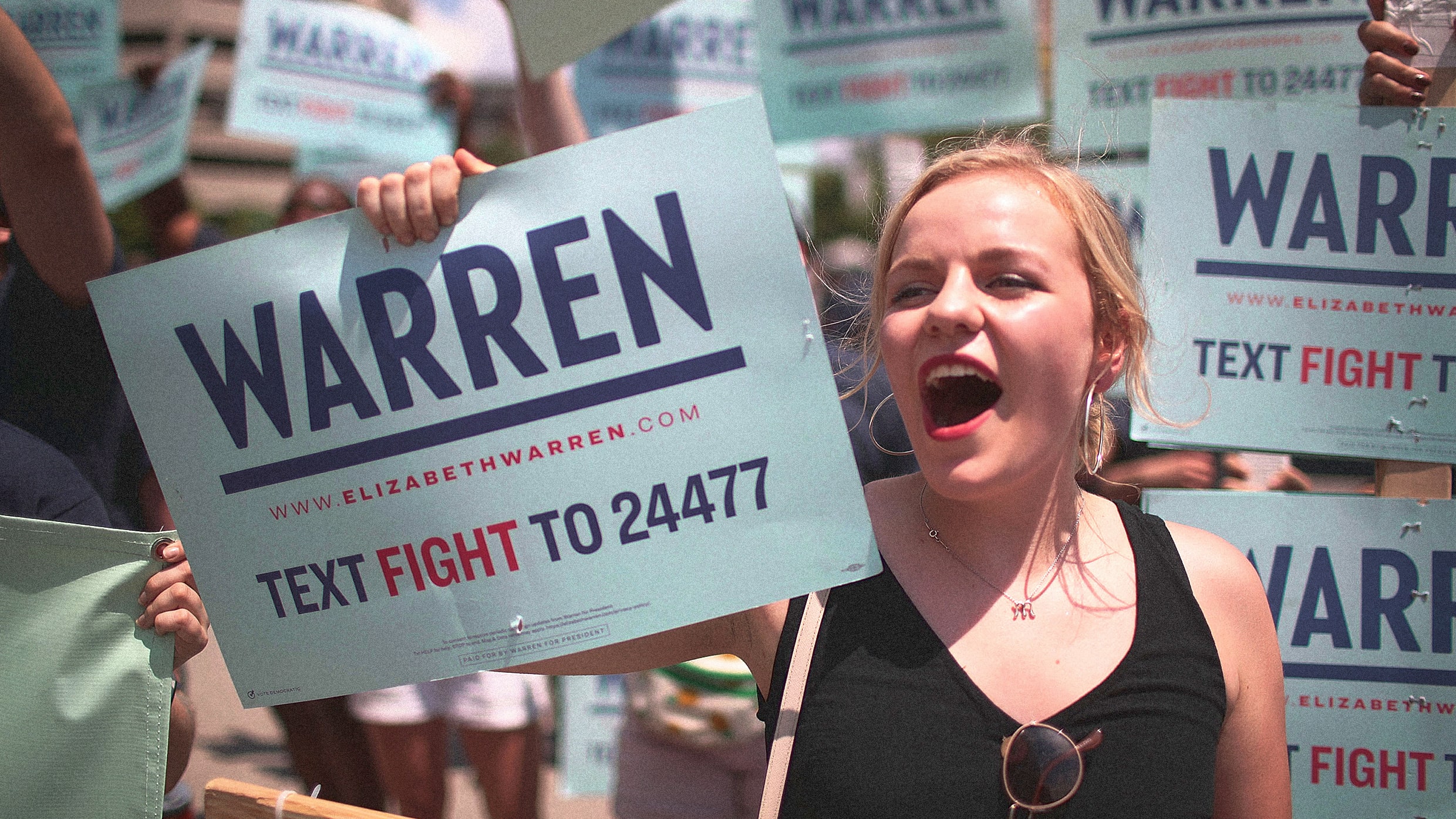 Elizabeth Warren's campaign branding was influenced by Spider-Man, Nike ...