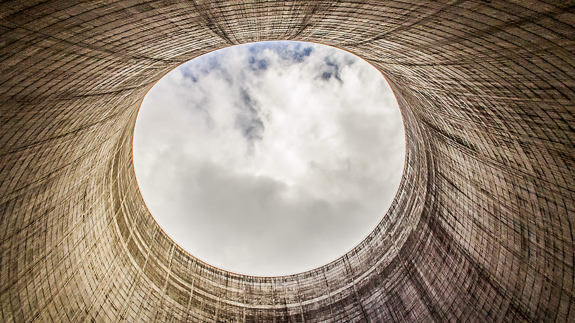 This startup uses the cooling towers on buildings as carbon capture ...