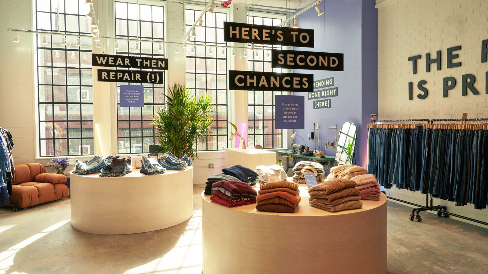 Every garment in this new Madewell store has already been worn - Fast ...