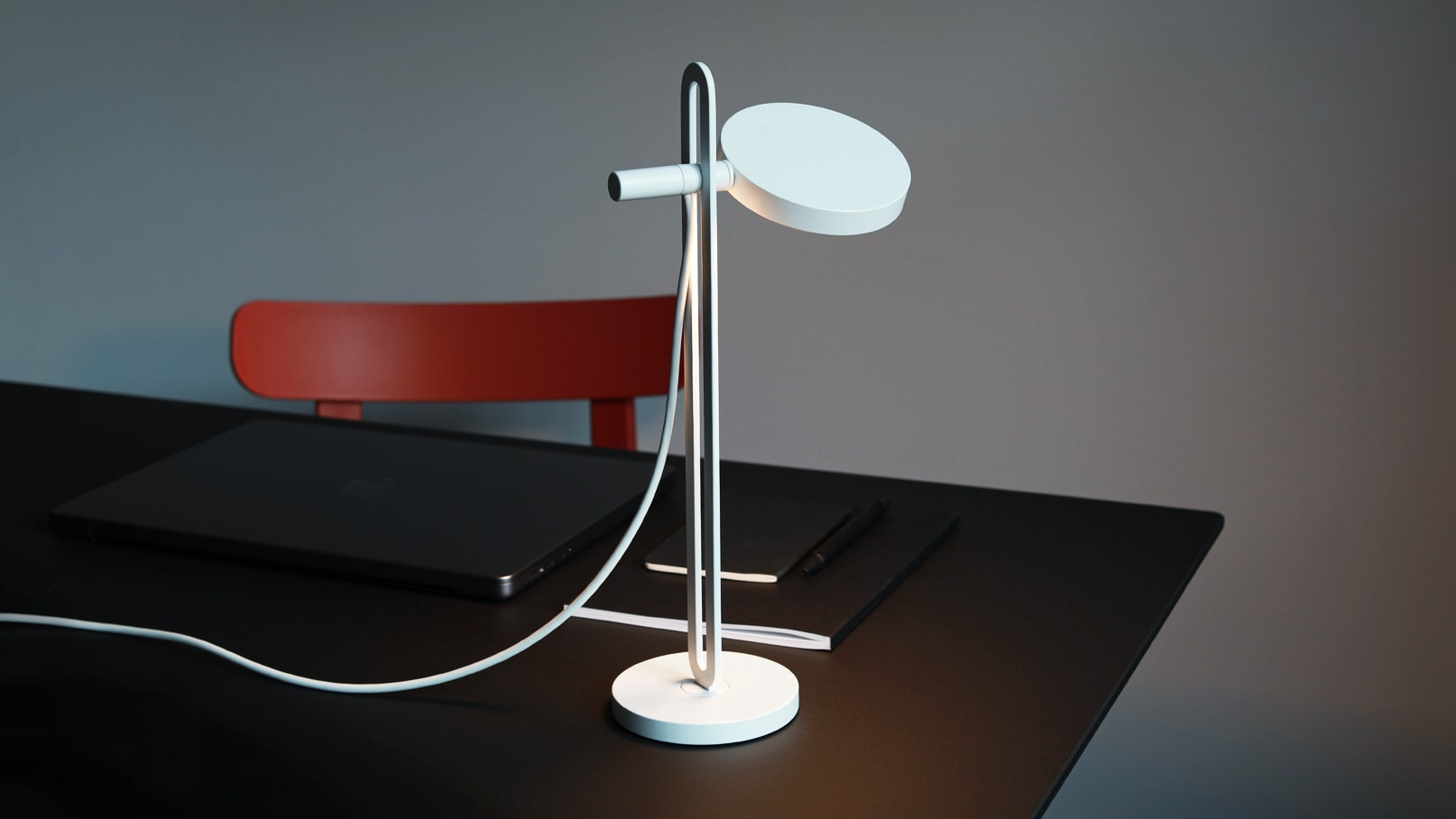 This task light is the last one you'll ever need to buy - Fast Company