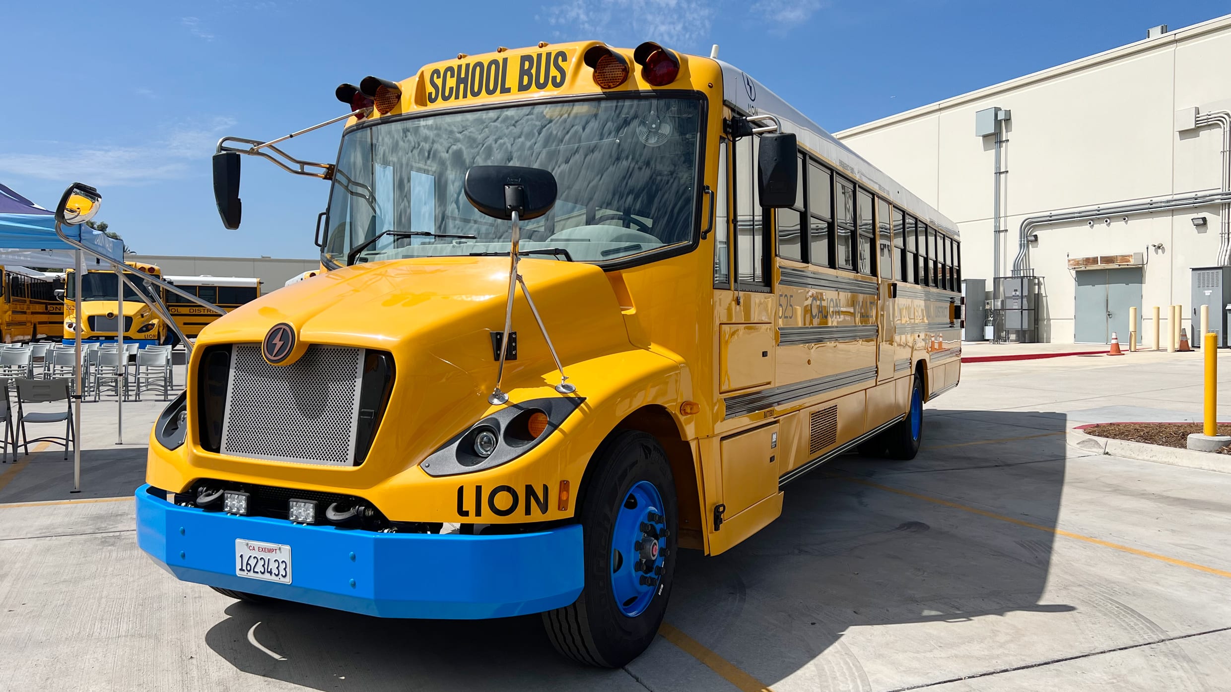 These electric school buses can help power the grid - Fast Company