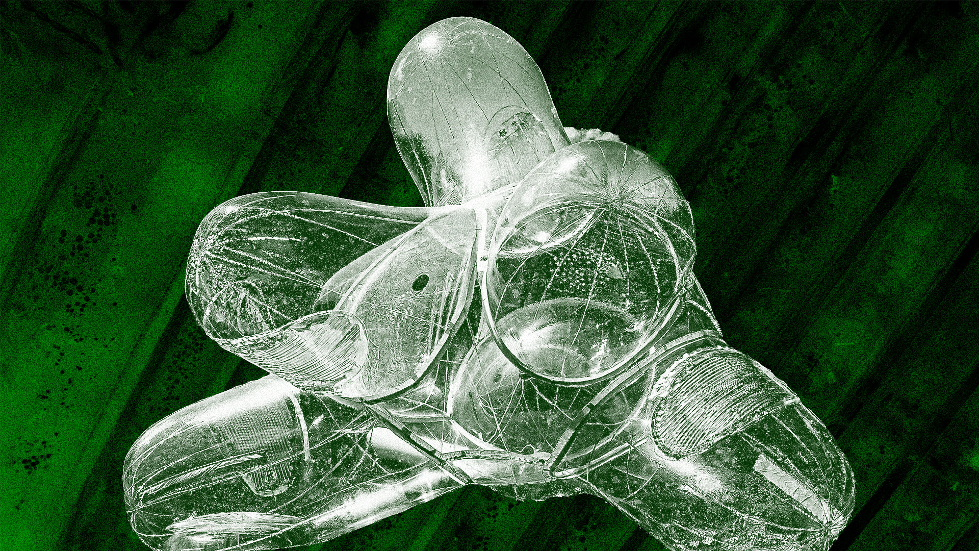 This bubble bench purifies local air with 120 liters of algae water ...