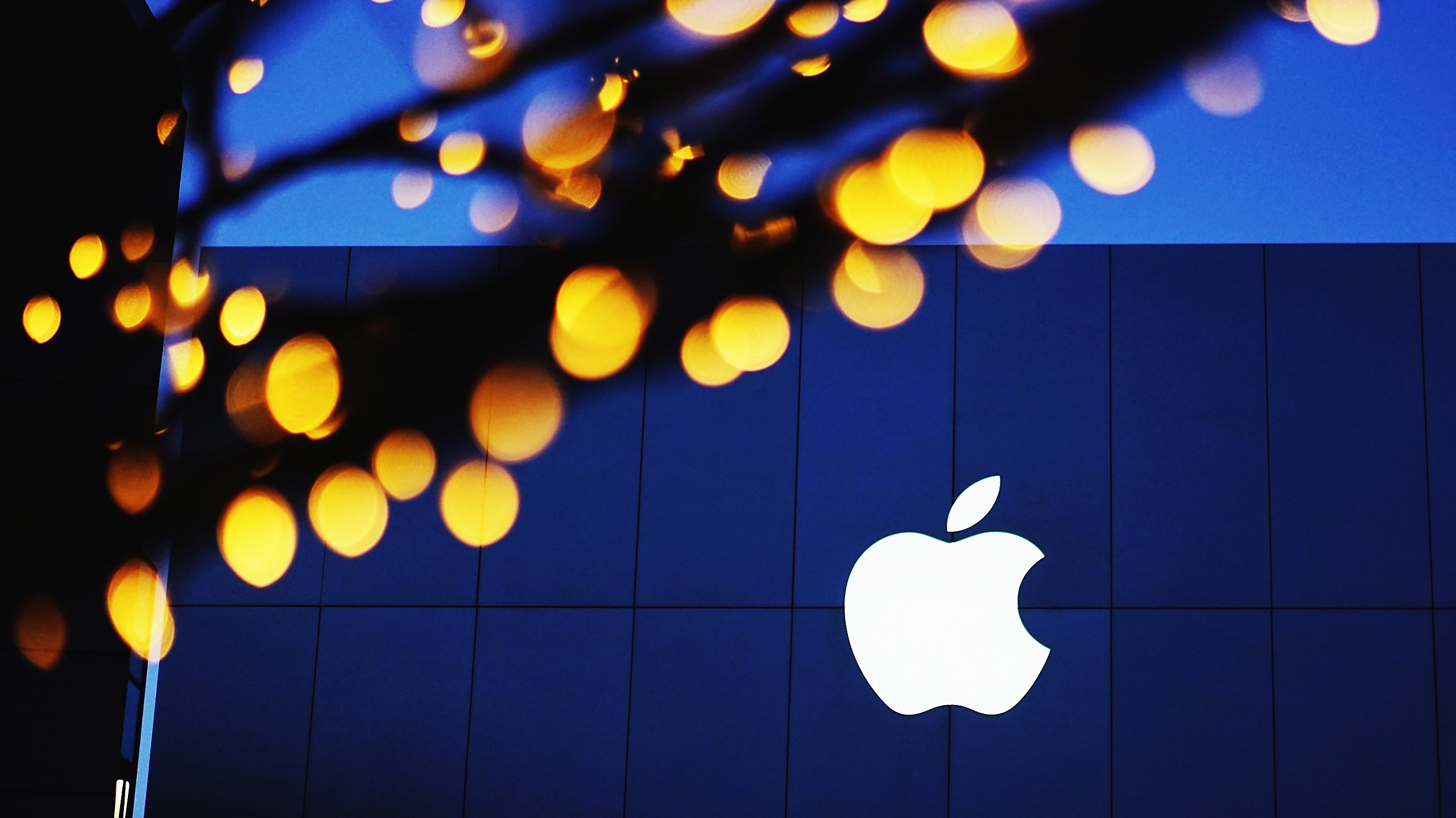 Apple is losing its industrial design boss . . . again - Fast Company