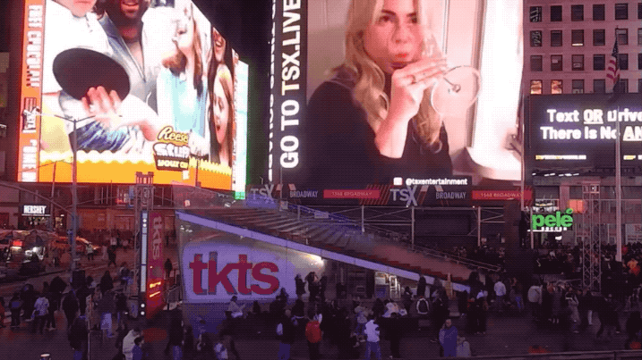 $40 will buy you 15 seconds of fame on one of Times Square's largest ...