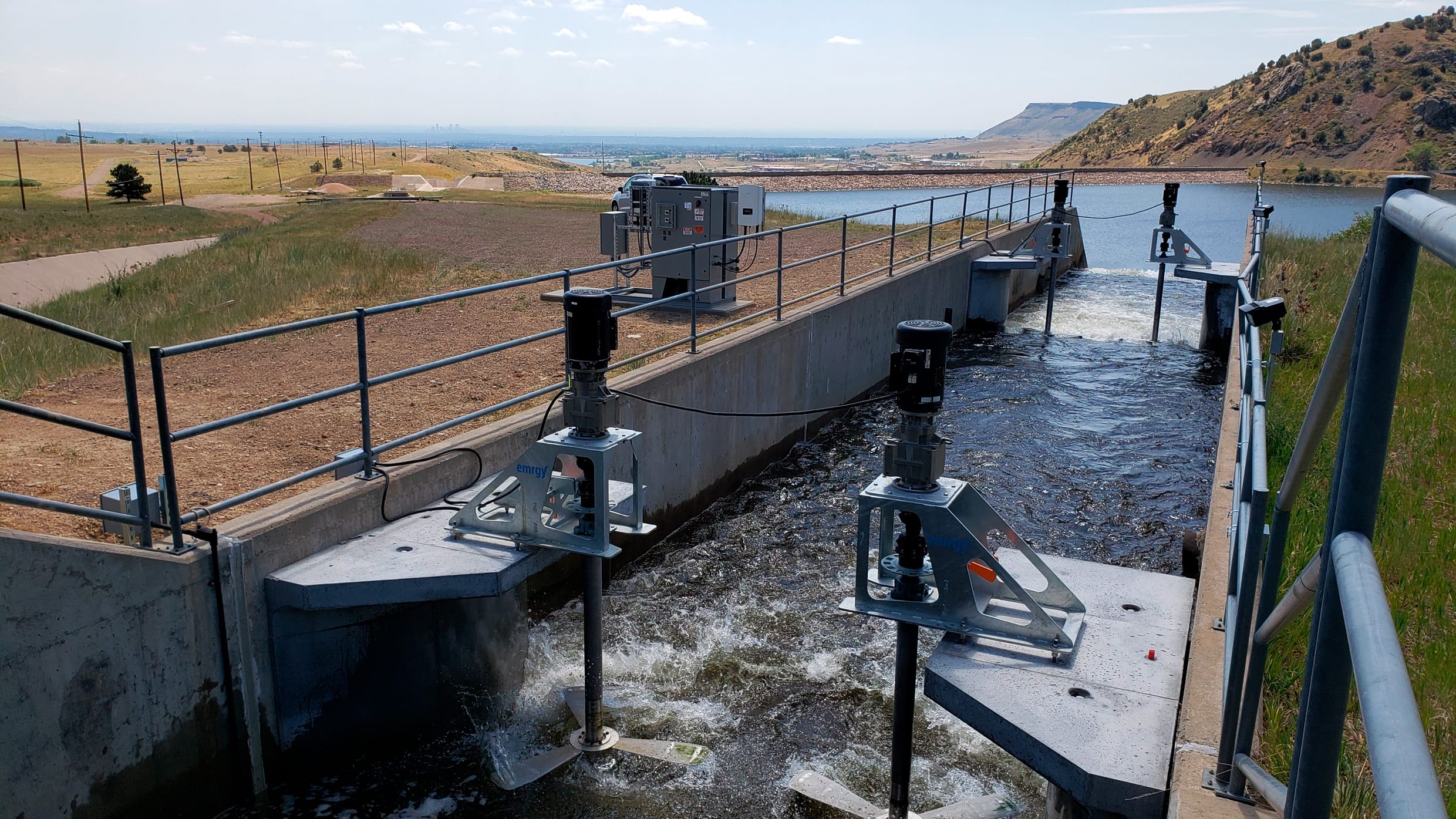 Emrgy places tiny turbines in canals to generate power
