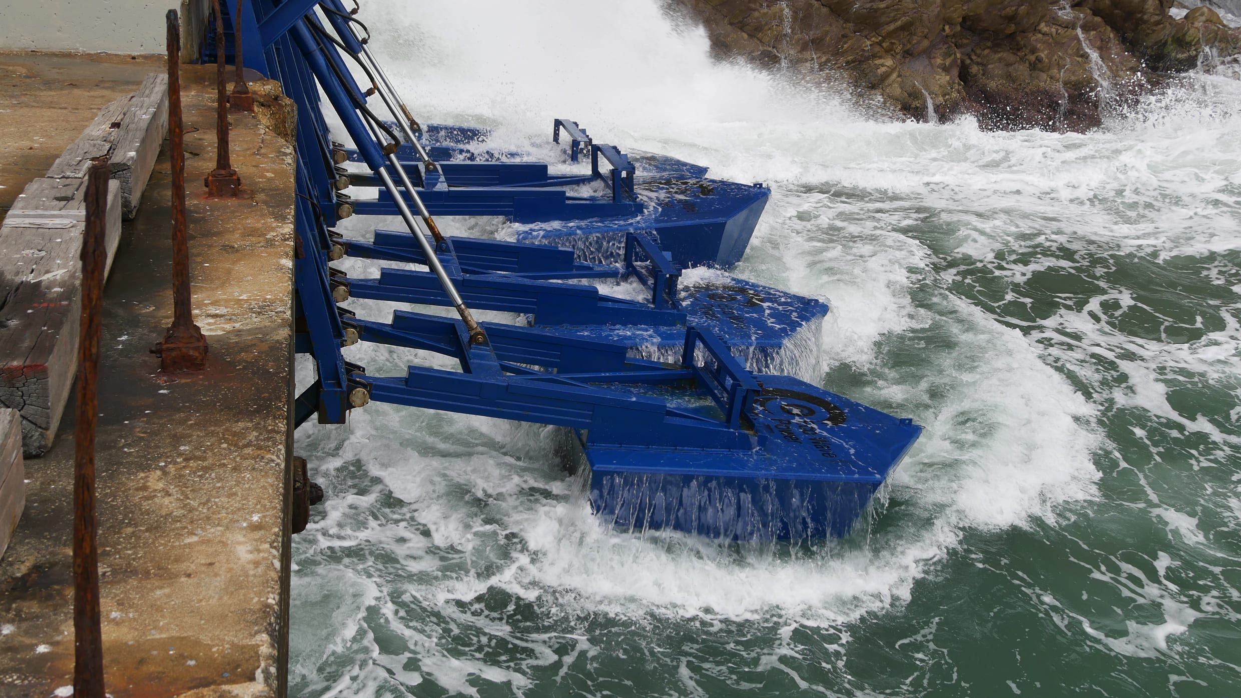 At the Port of LA, a new project will harness energy from ocean waves