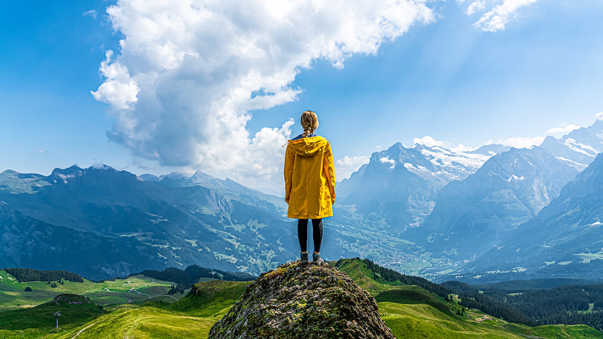 4 leadership lessons I learned by climbing the tallest mountains