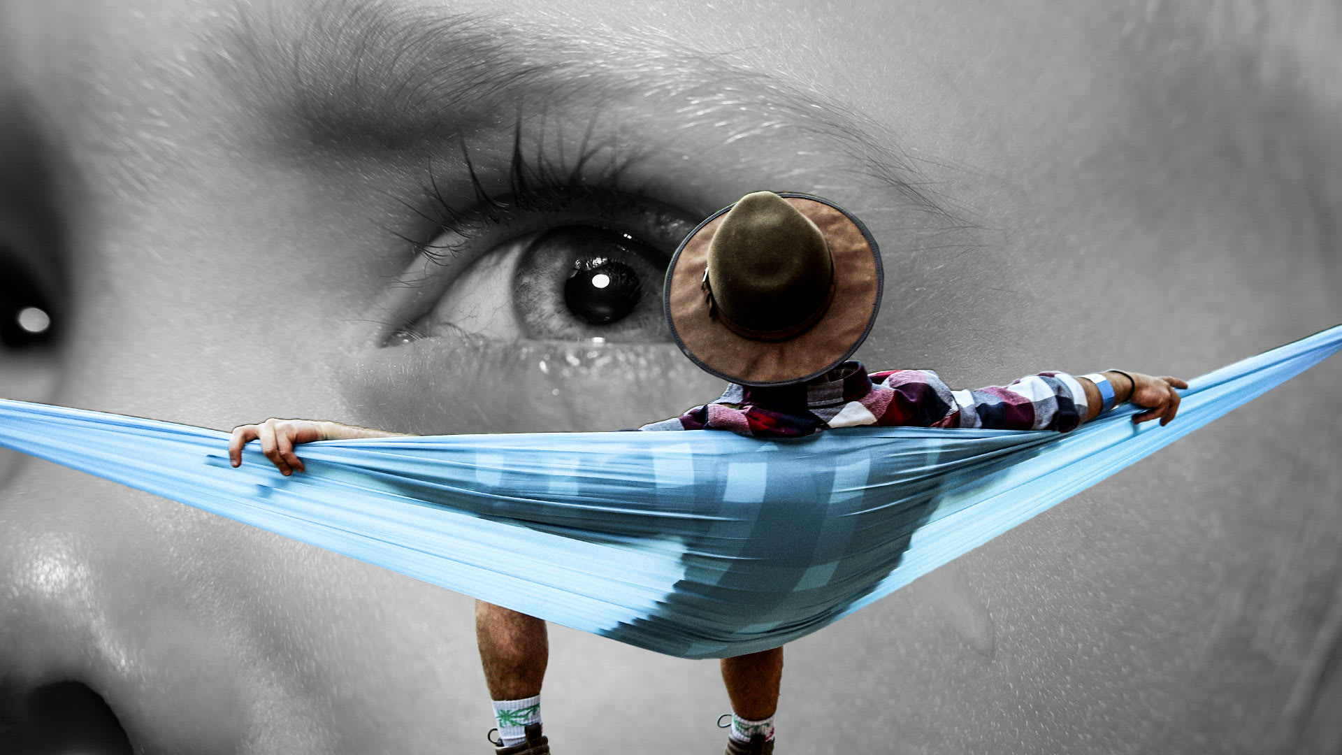 Here's how much more free time husbands with kids have than wives: Pew