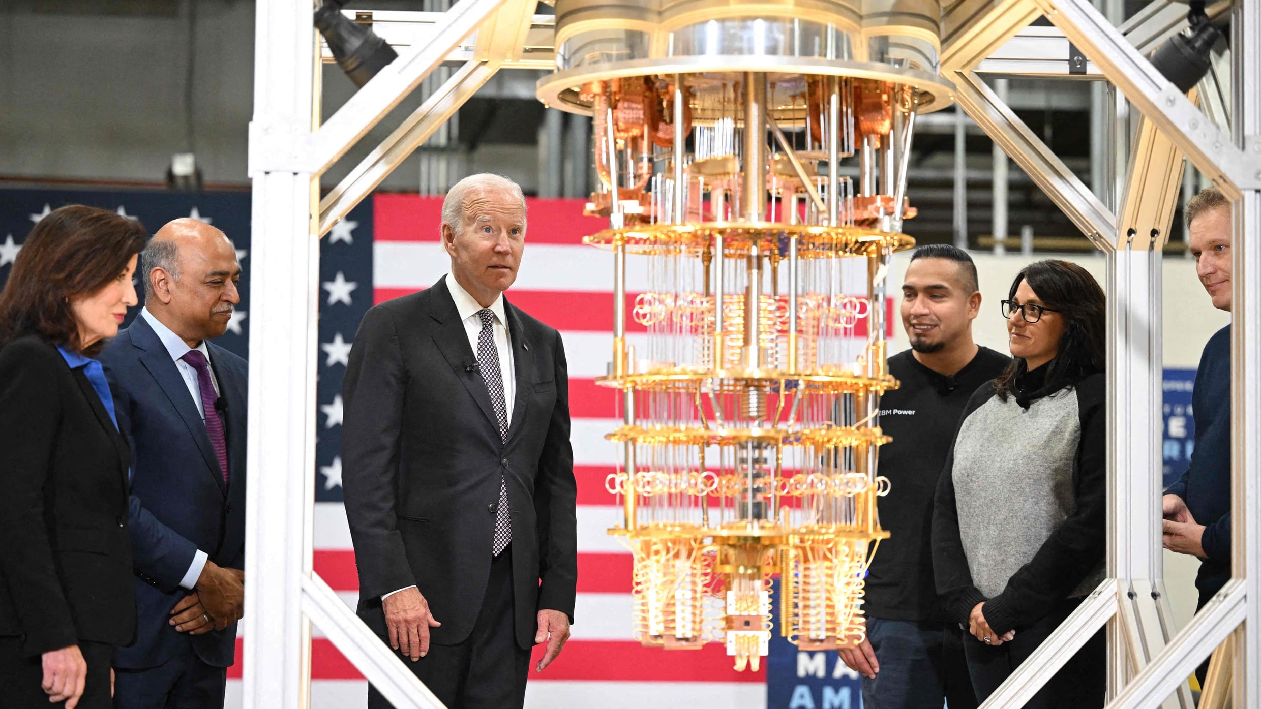 Quantum advantage: A scientist on how it would change the world